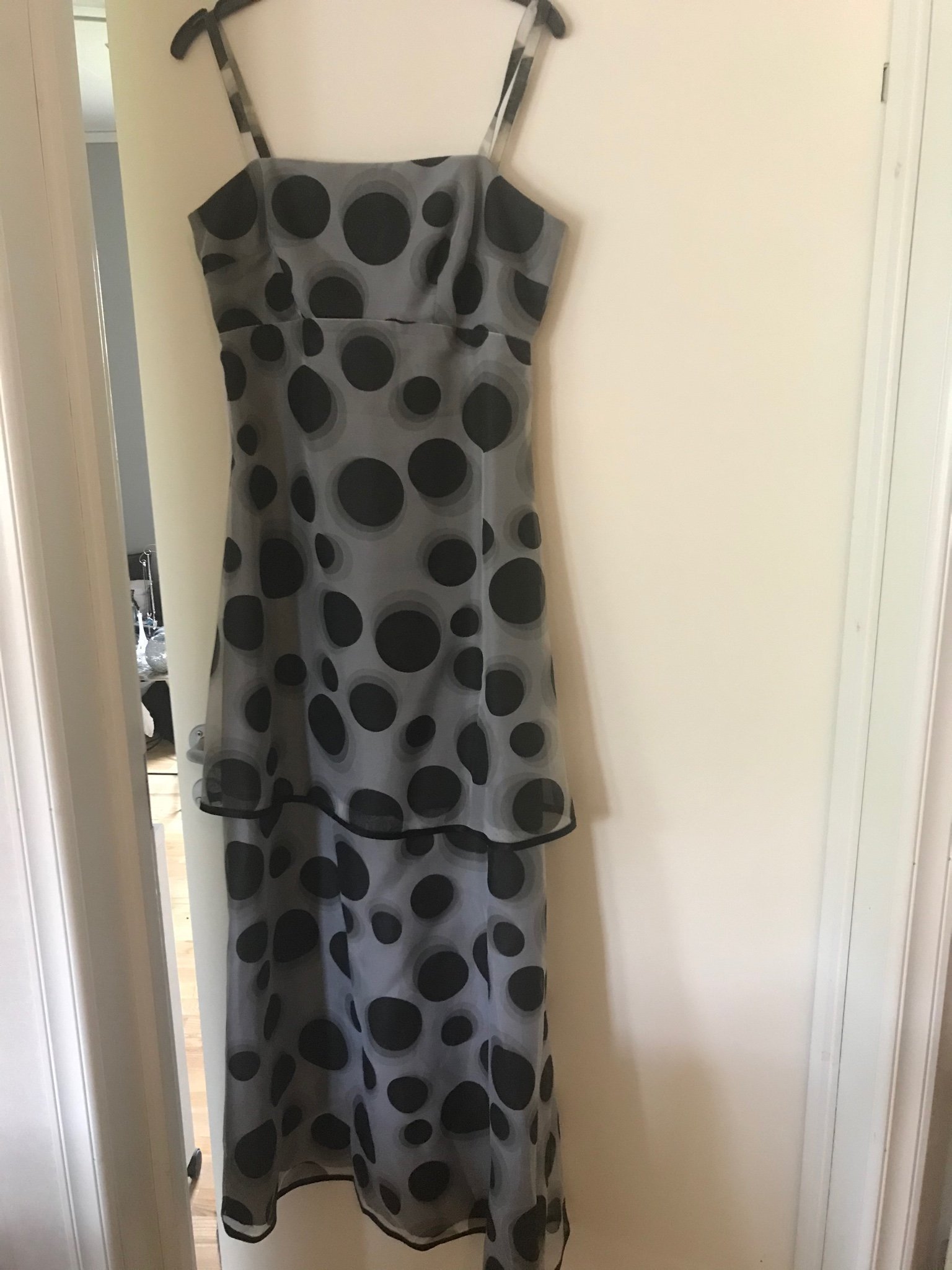 Retroklänning från Carnegie London | Köp på Tradera (638185216)