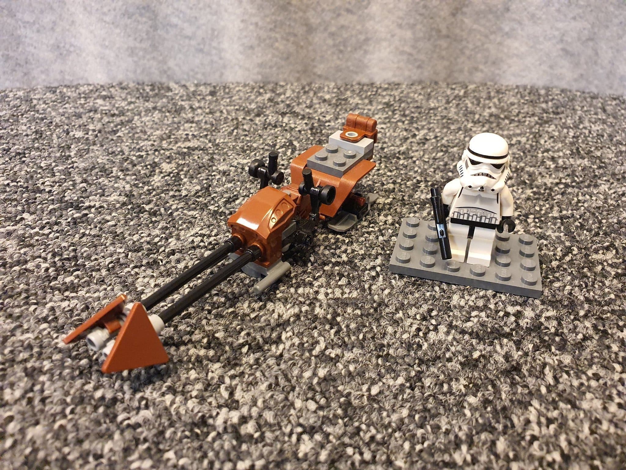 LEGO Star Wars Speeder Bike och 1 st Stormtrooper | Köp på Tradera ...