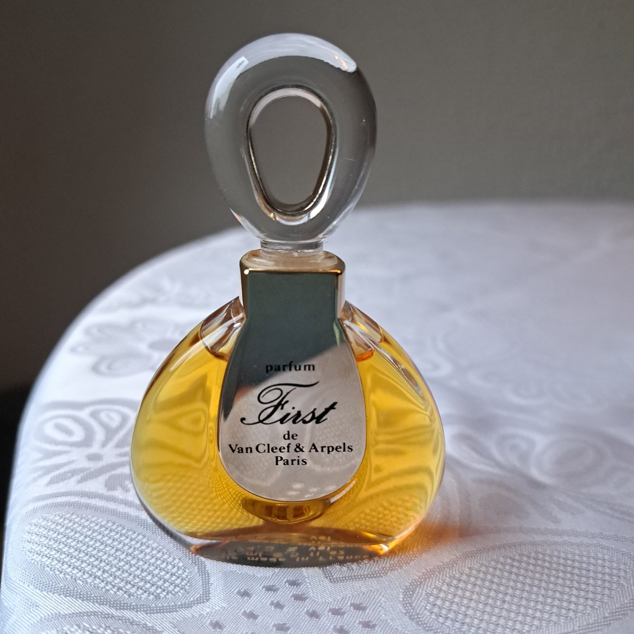 Van Cleef & Arpels First Parfum | Köp på Tradera (709551042)