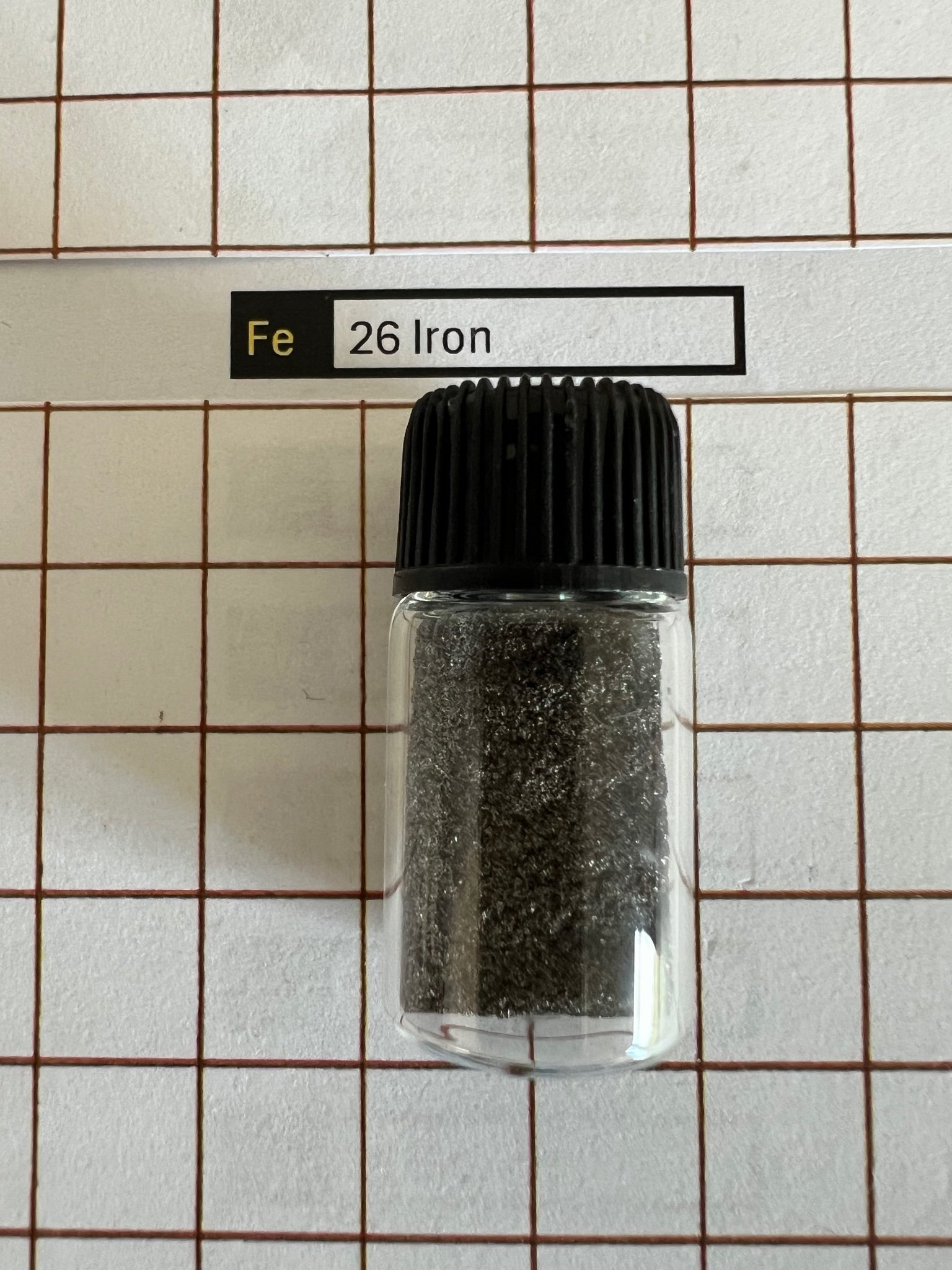 Järn 99.95% Grundämne Element Fe 26 Periodiska .. | Köp på Tradera ...