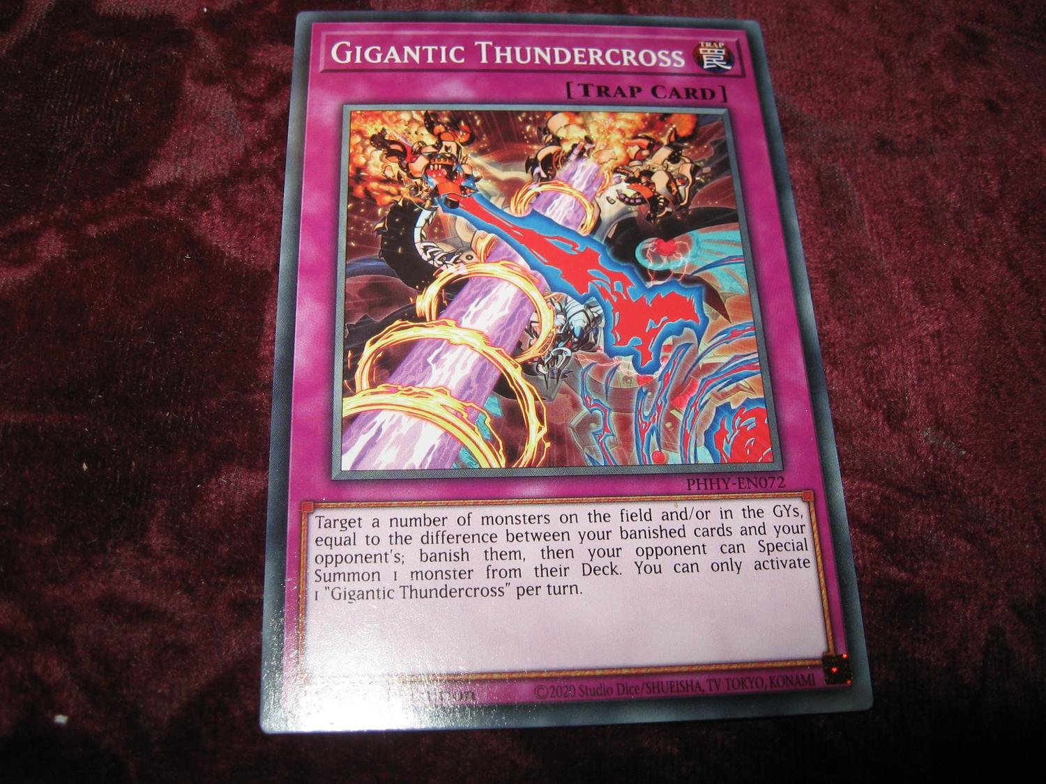 YU-GI-OH GIGANTIC THUNDERCROSS PHHY-EN072 | Köp på Tradera (587685253)