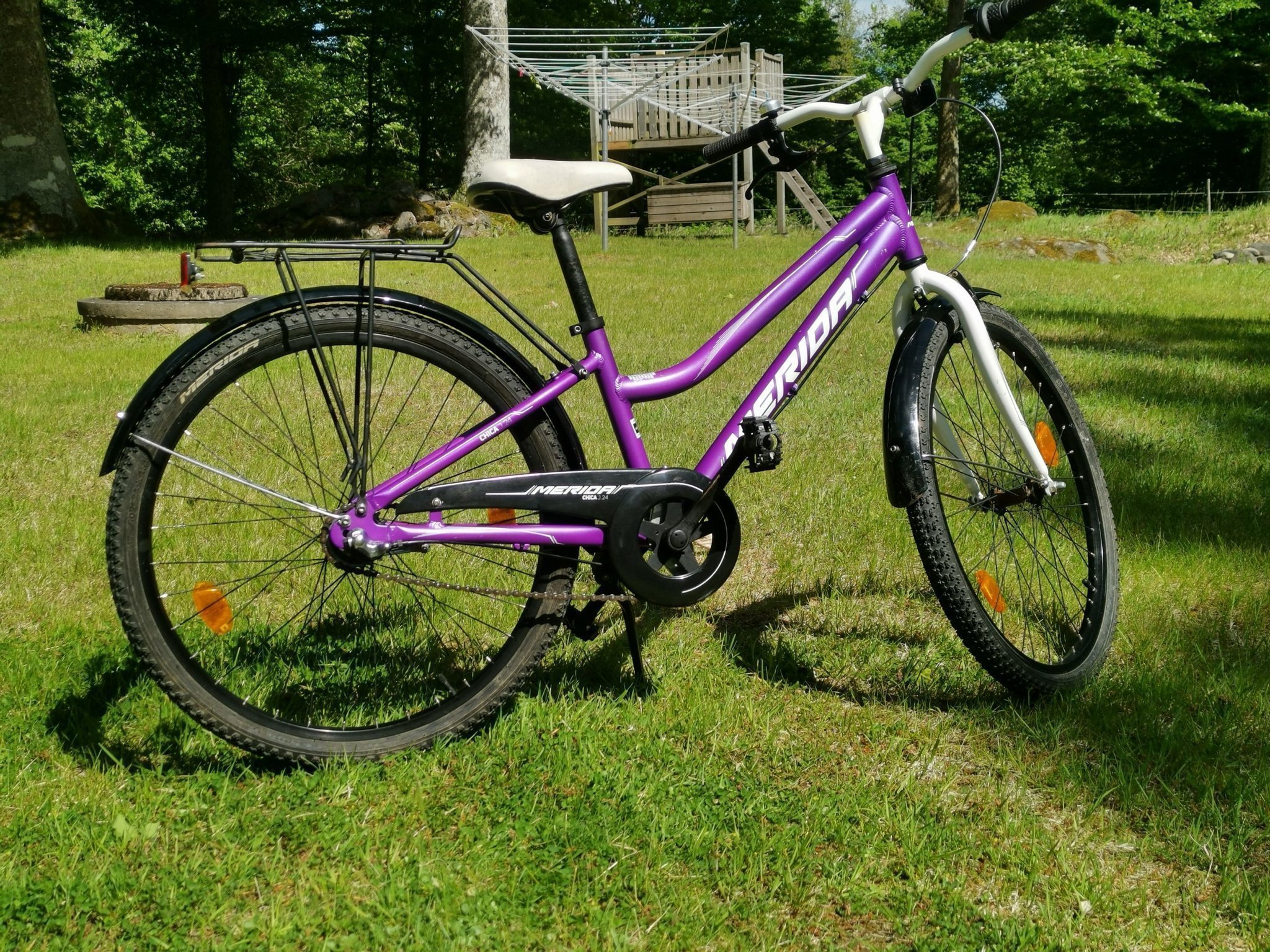 Se produkter som liknar Merida Chica 24 tum barncykel på Tradera ...