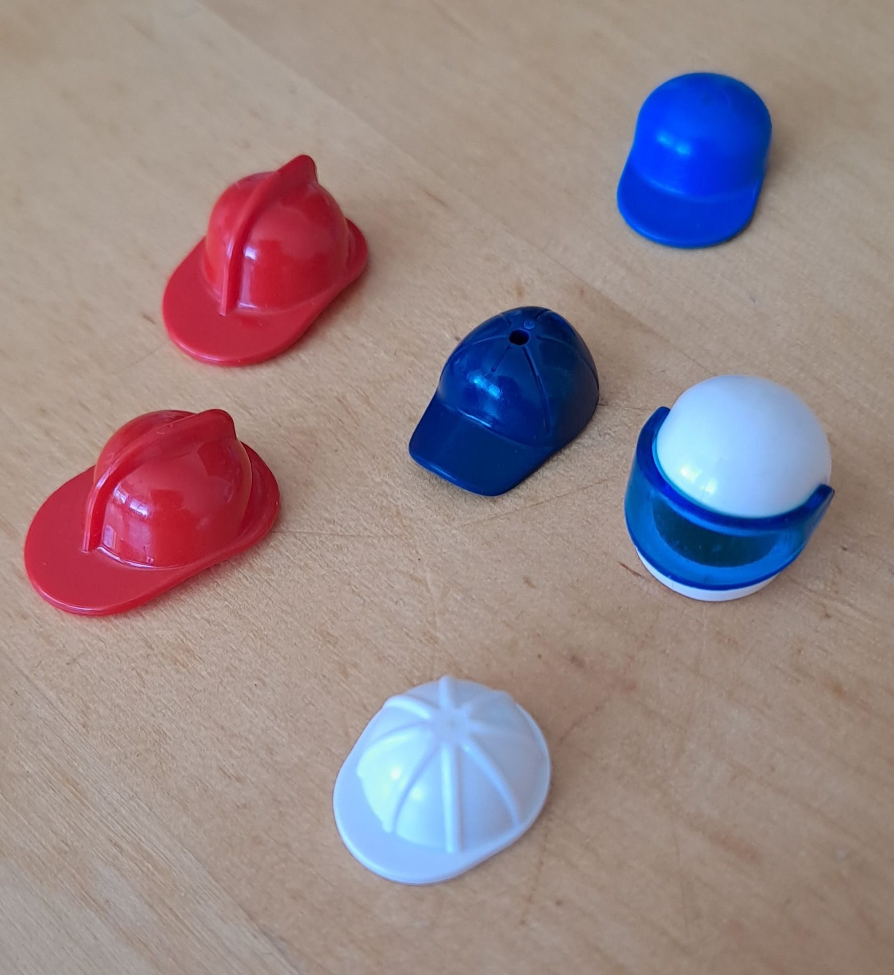 Lego city hattar och en hjälm med visir | Köp på Tradera (635083913)