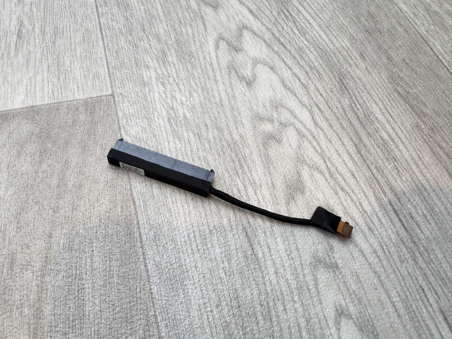 SATA Hard Drive Kabel/Cabl.. | Köp från TeknikFrontenAB på Tradera ...