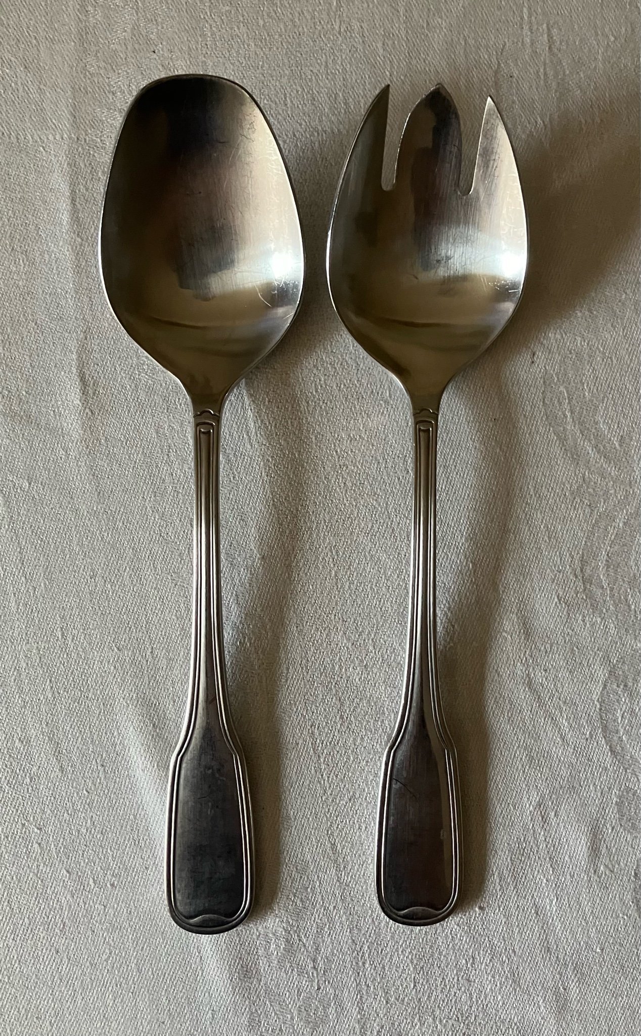 Se produkter som liknar Gense Attaché upllägningsbest.. på Tradera ...