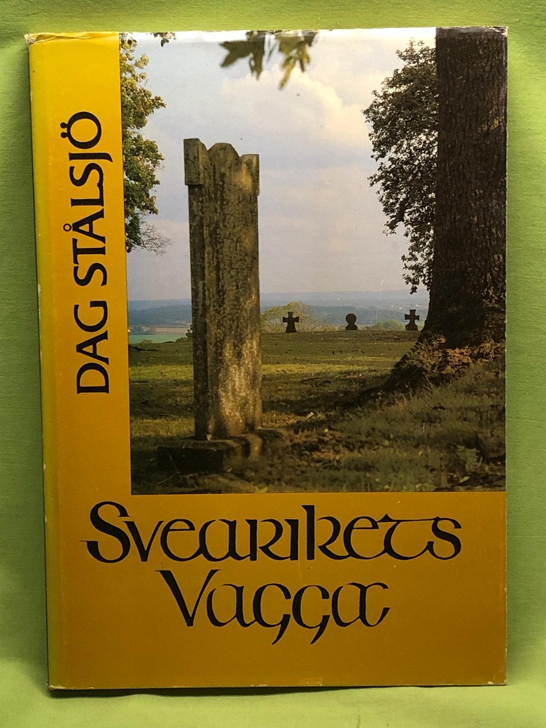 Svearikets vagga en historia i gu.. | Köp från Knorrens på Tradera ...
