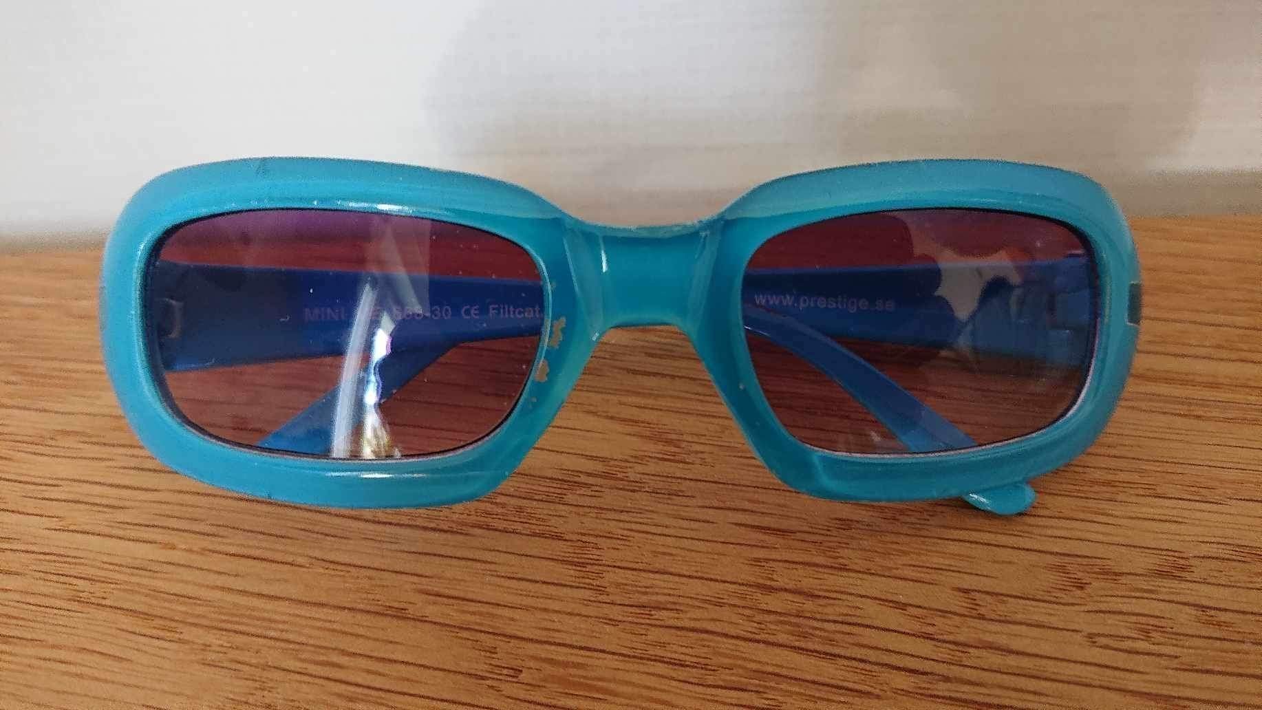 Solglasögon Swing Mini Me från Prestige ca 2-4 år | Köp på Tradera ...