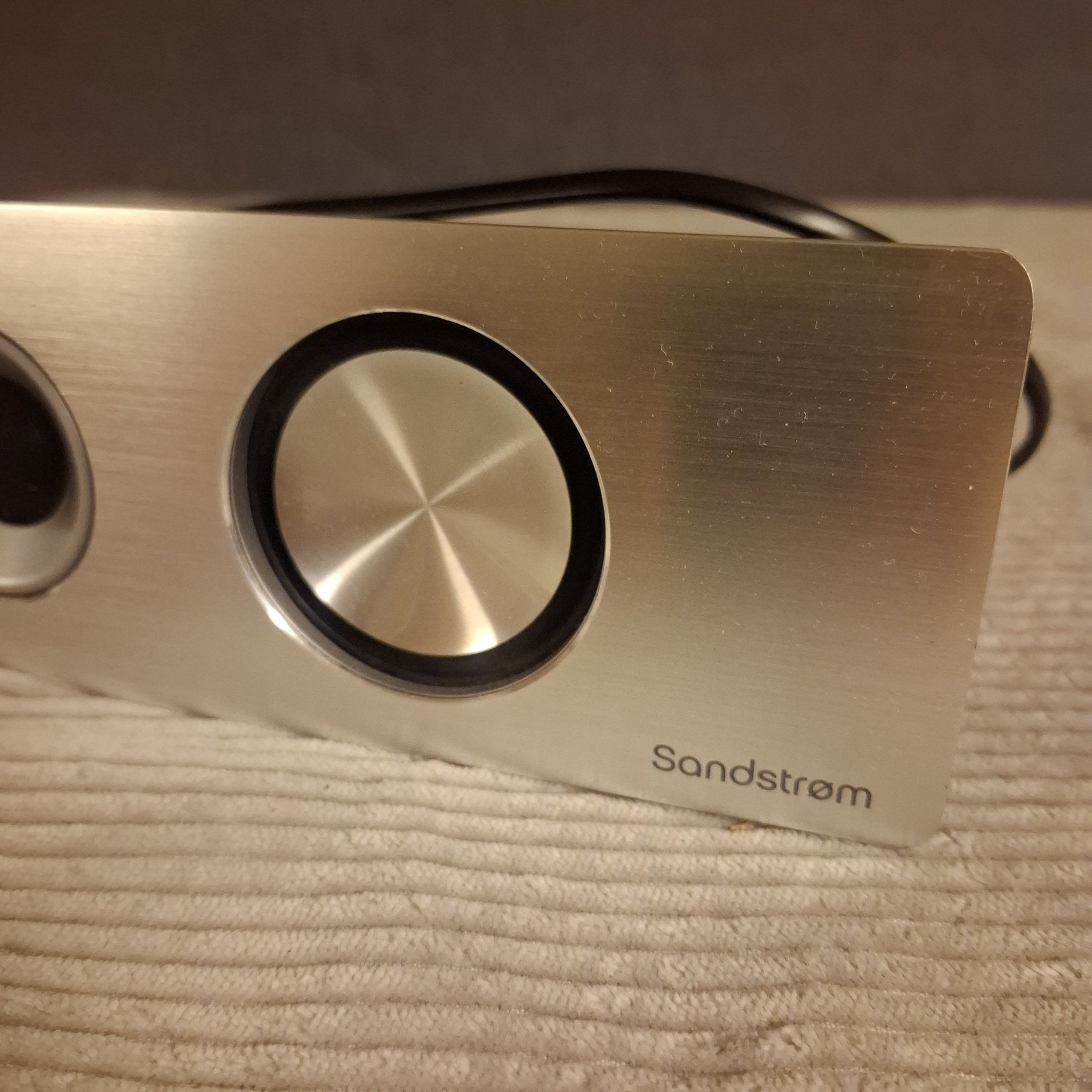 Sandström Soundbar för TV | Köp på Tradera (699997272)