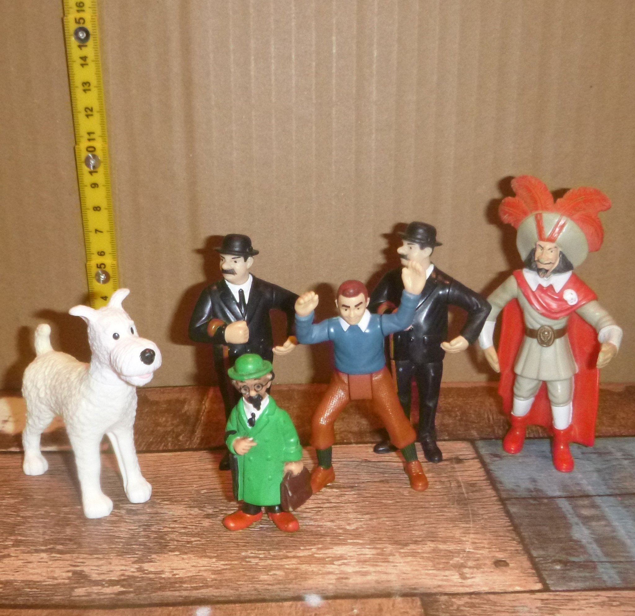Tintin Figurer: Tintin, Milou, Professor Kalkyl.. | Köp på Tradera ...