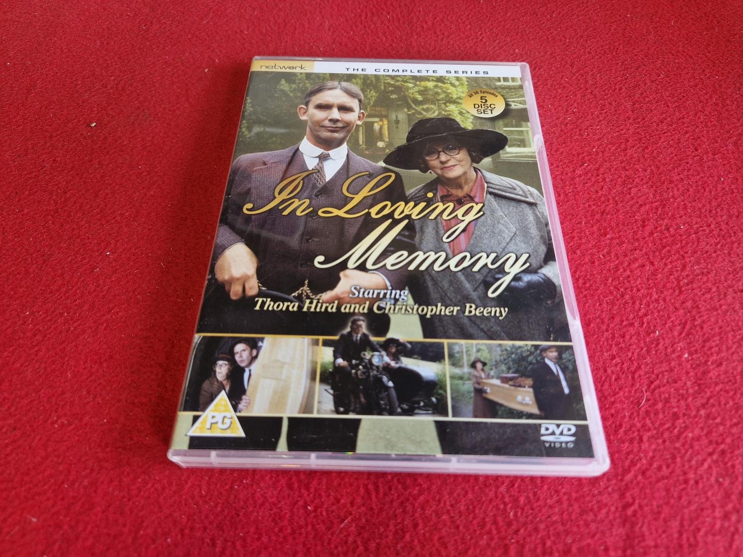 IN LOVING MEMORY THE COMPLETE S.. | Köp från game-world på Tradera ...