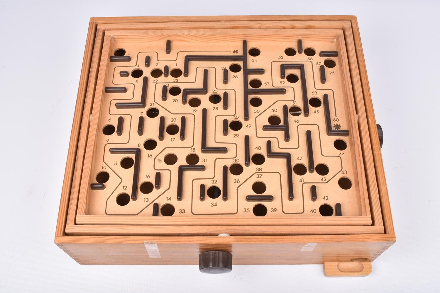 Se produkter som liknar Brio Labyrint Spel Trä Kulban.. på Tradera (569032888)