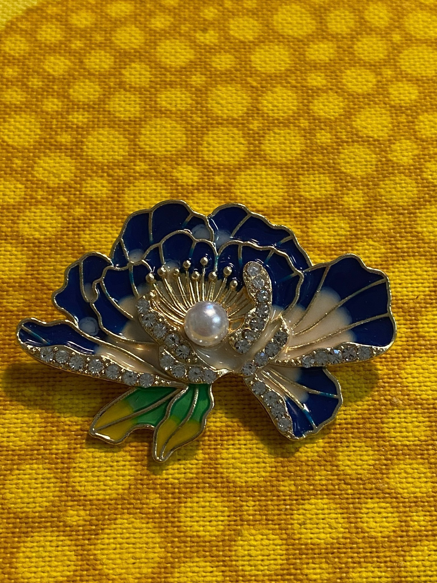 Väldigt vacker brosch, blomma i blått med glitt.. | Köp på Tradera ...