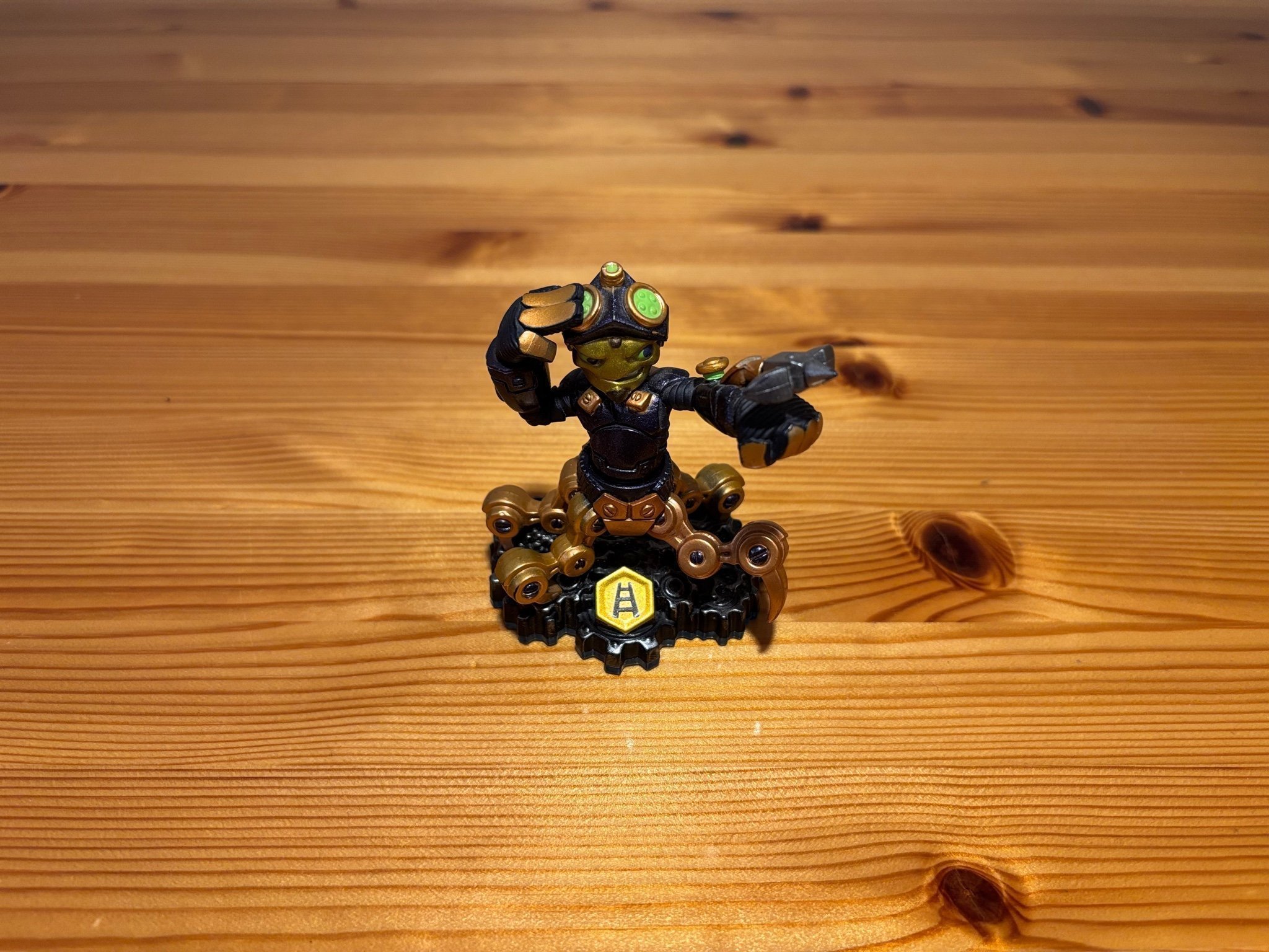 Se produkter som liknar Skylanders Swap Force Spy Rise. på Tradera ...