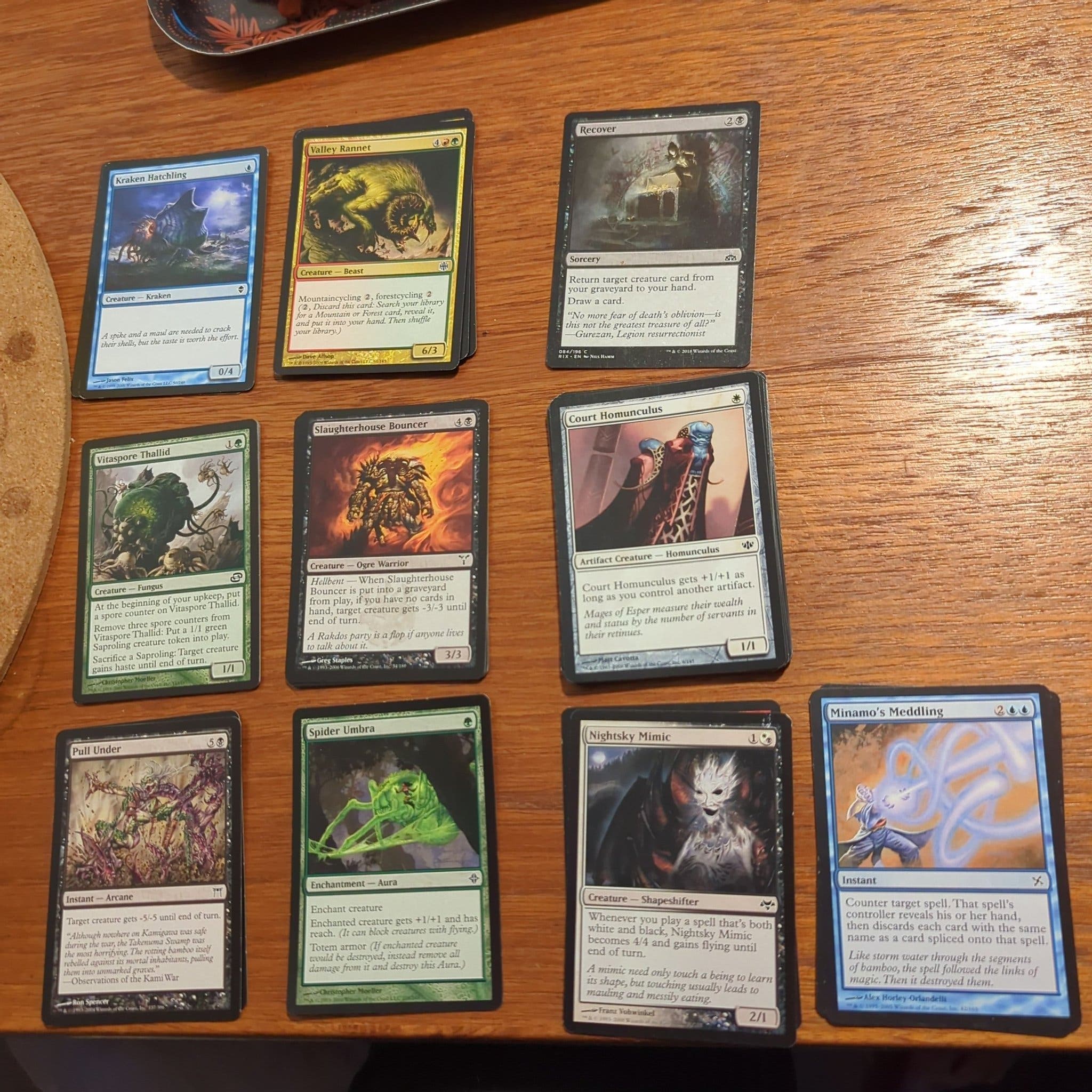 Se produkter som liknar Magic The Gathering Kort bund.. på Tradera ...