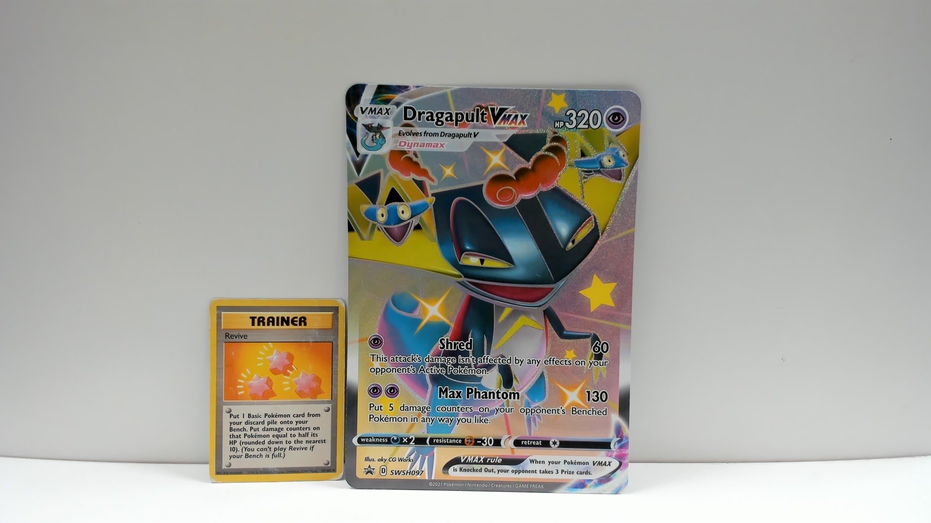 Dragapult V Max SWSH097 Jumbo | Köp från Billigt88 på Tradera (689846774)