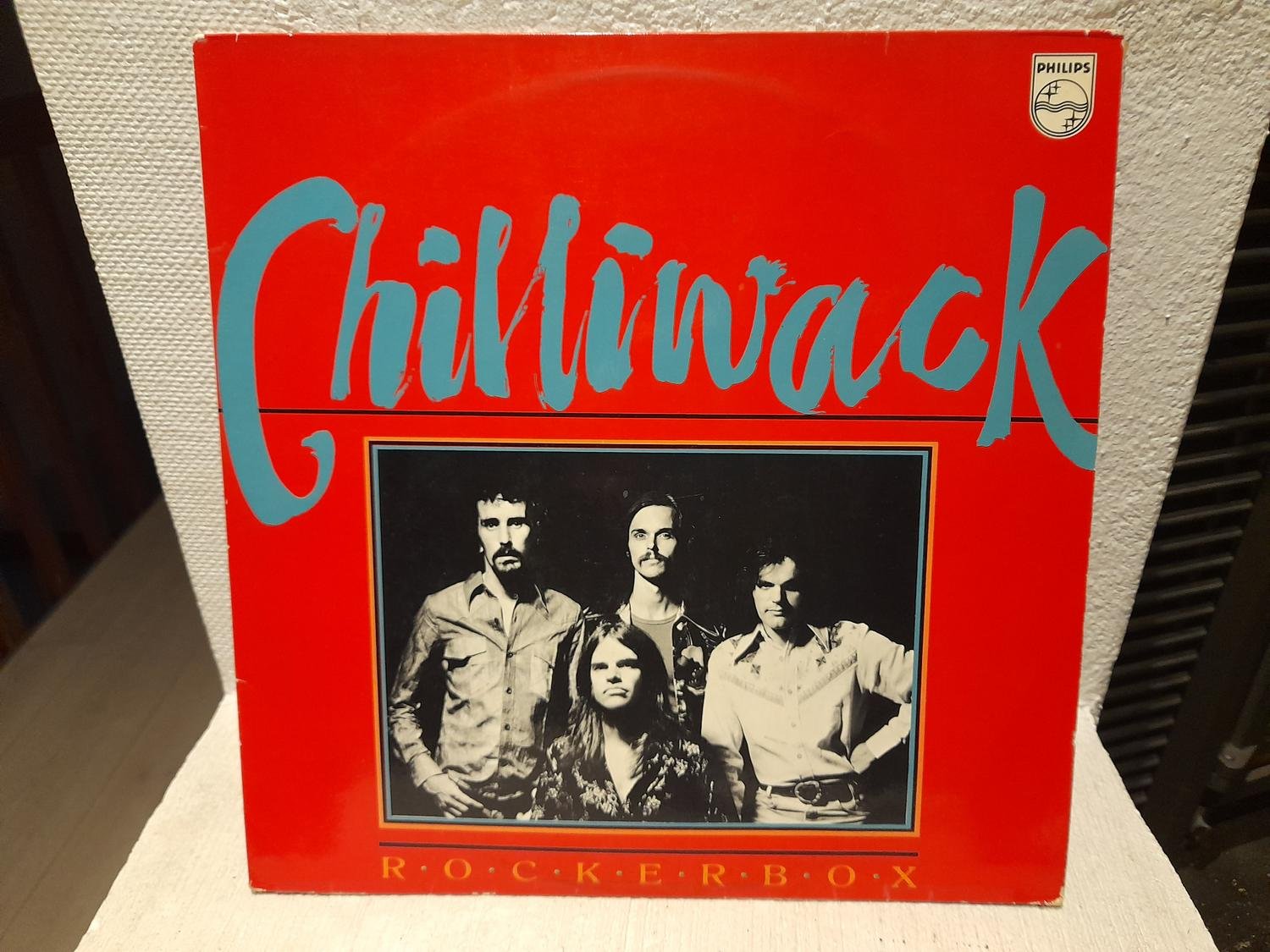Chilliwack - Rockerbox | Köp från SävarRecords på Tradera (608055808)