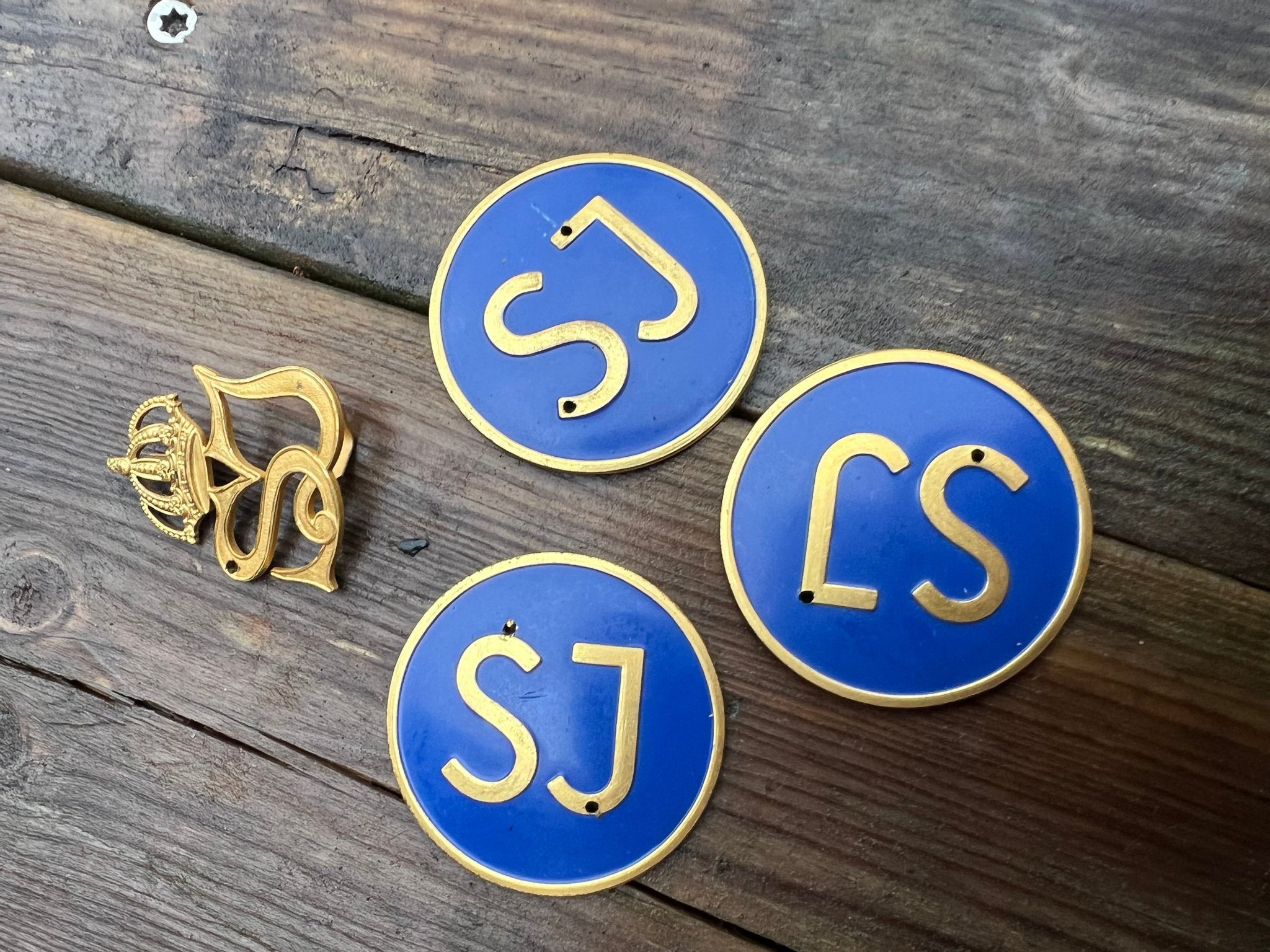 Järnväg. SJ. Statens järnvägar. SJ-märken 4 st | Köp på Tradera (708336119)