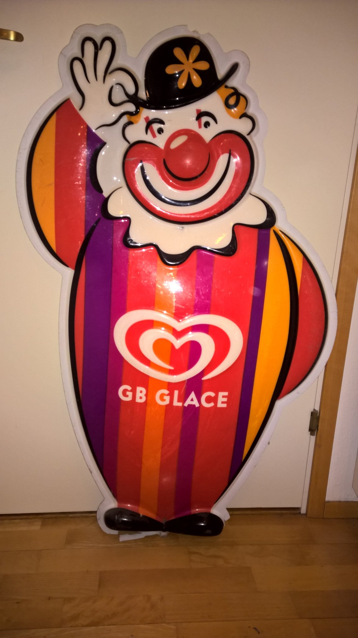 Stor Gb Glass Gubbe Skylt Ca 115x75x7 Cm 349201451 ᐈ Köp På Tradera