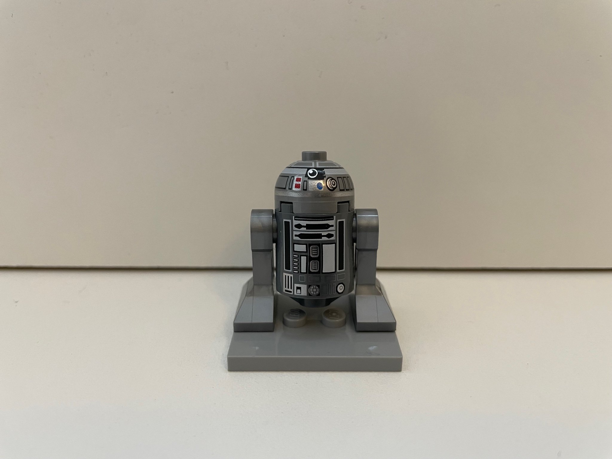 Se produkter som liknar Lego Star Wars Astromech Droi.. på Tradera ...