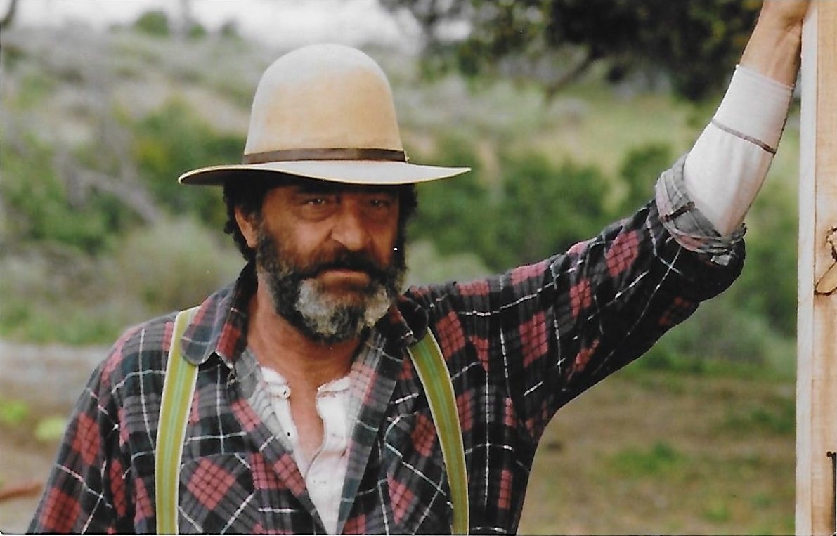 VICTOR FRENCH AMERICAN ACTOR *LITTLE HOUSE ON T.. | Köp på Tradera ...