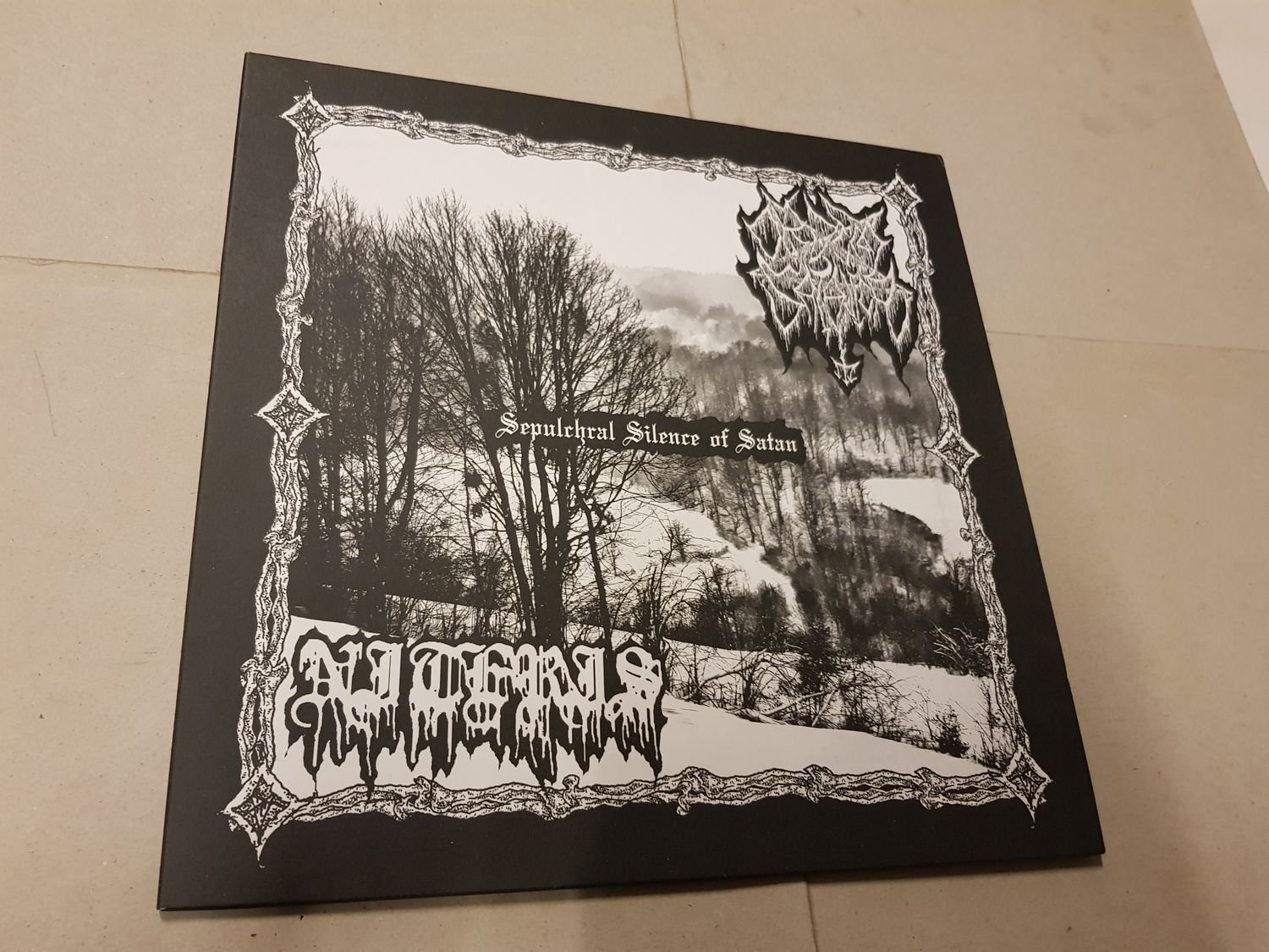 Se produkter som liknar Ordem Satânica / Niteris - Se.. på Tradera ...