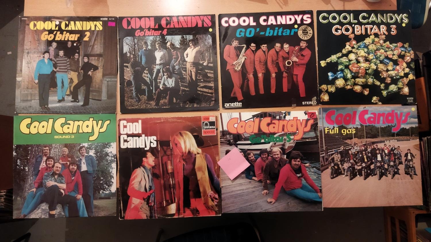 Se produkter som liknar 1 packe 12" vinylskivor med/a.. på Tradera ...