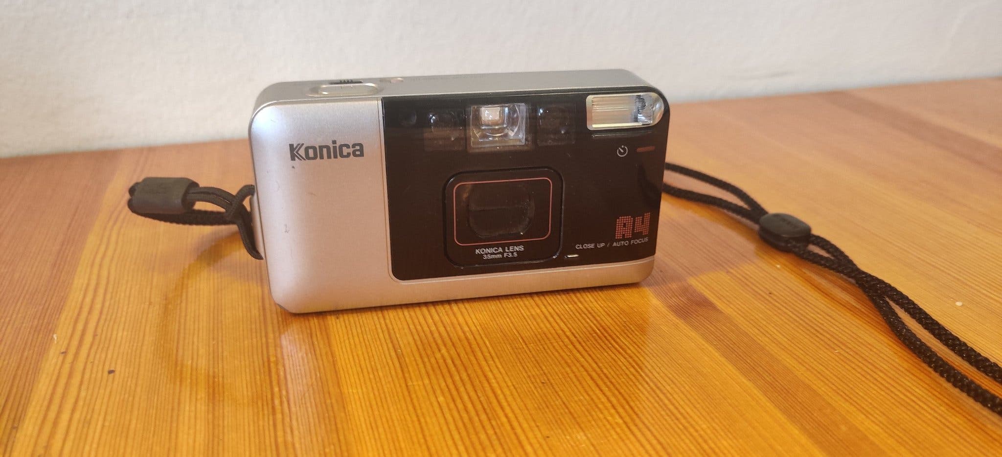 KONICA A4 Made In Japan 35mm f/3.5 analog kompa.. | Köp på Tradera ...