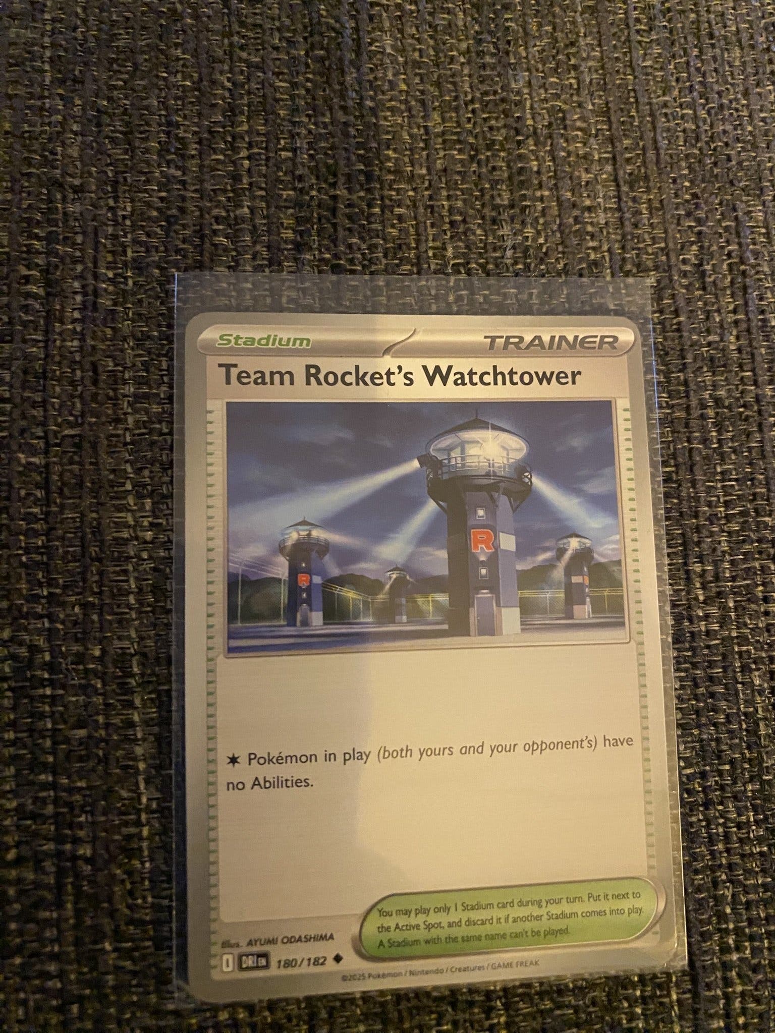 Se produkter som liknar Team Rocket's Watchtower 180/.. på Tradera ...