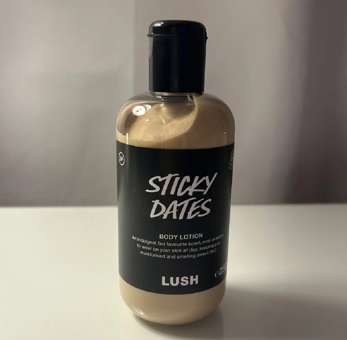 Lush Sticky Dates Body Lotion | Köp på Tradera (697319747)
