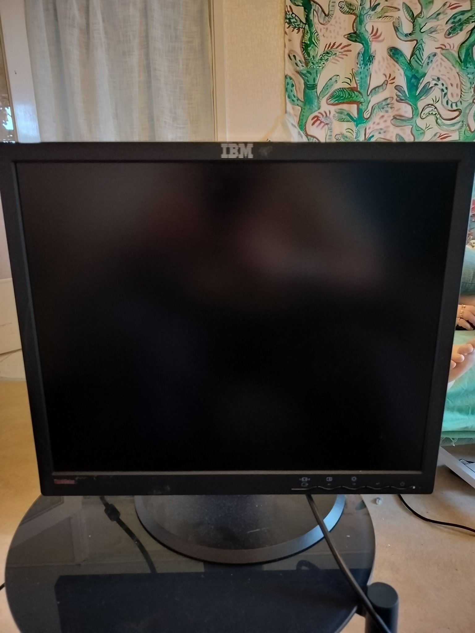 Se produkter som liknar 19" IBM ThinkVision L192P (94.. på Tradera ...