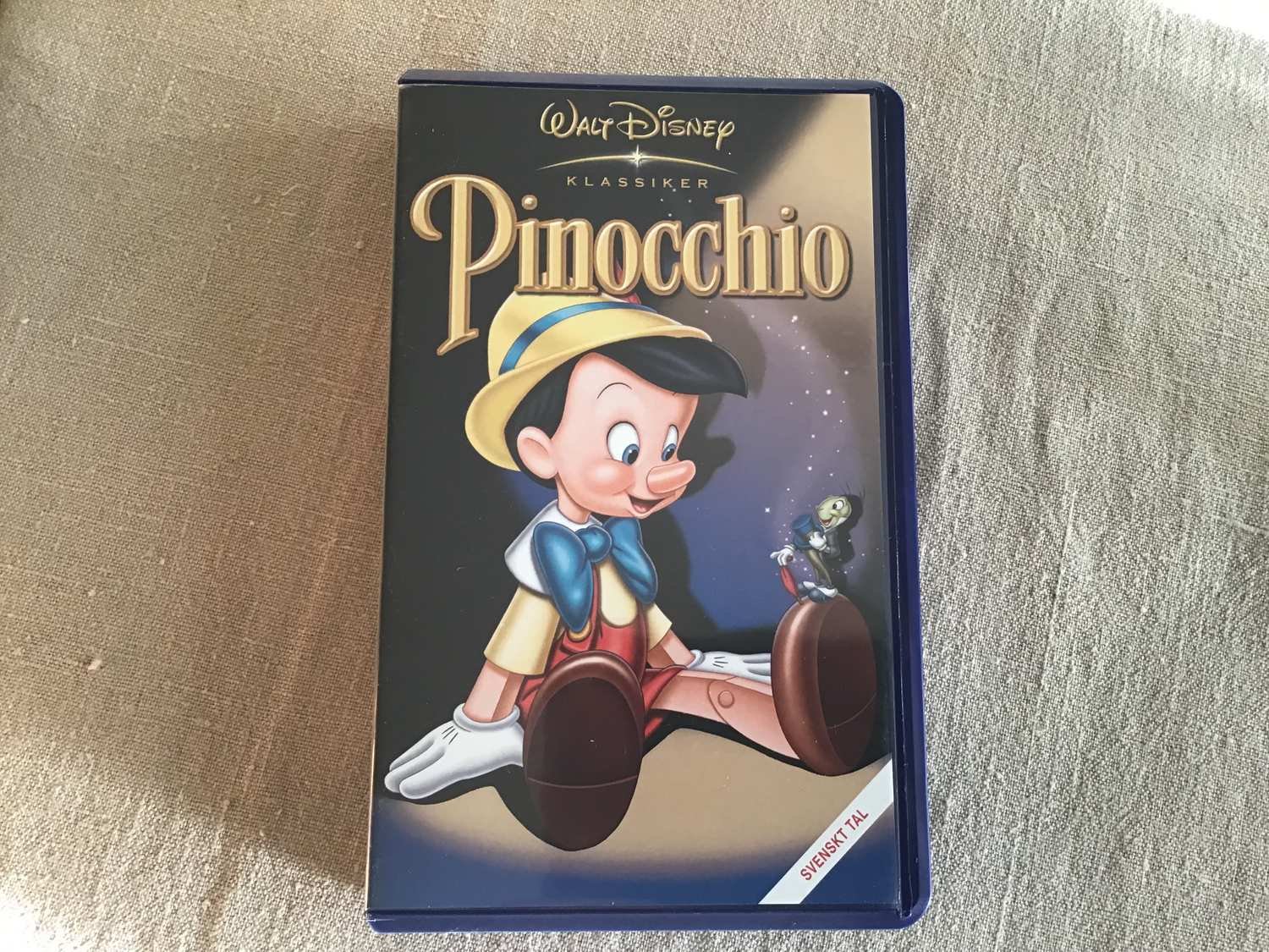 PINOCCHIO VHS WALT DISNEY NR 2 SVENSKT TAL | Köp på Tradera (590234666)
