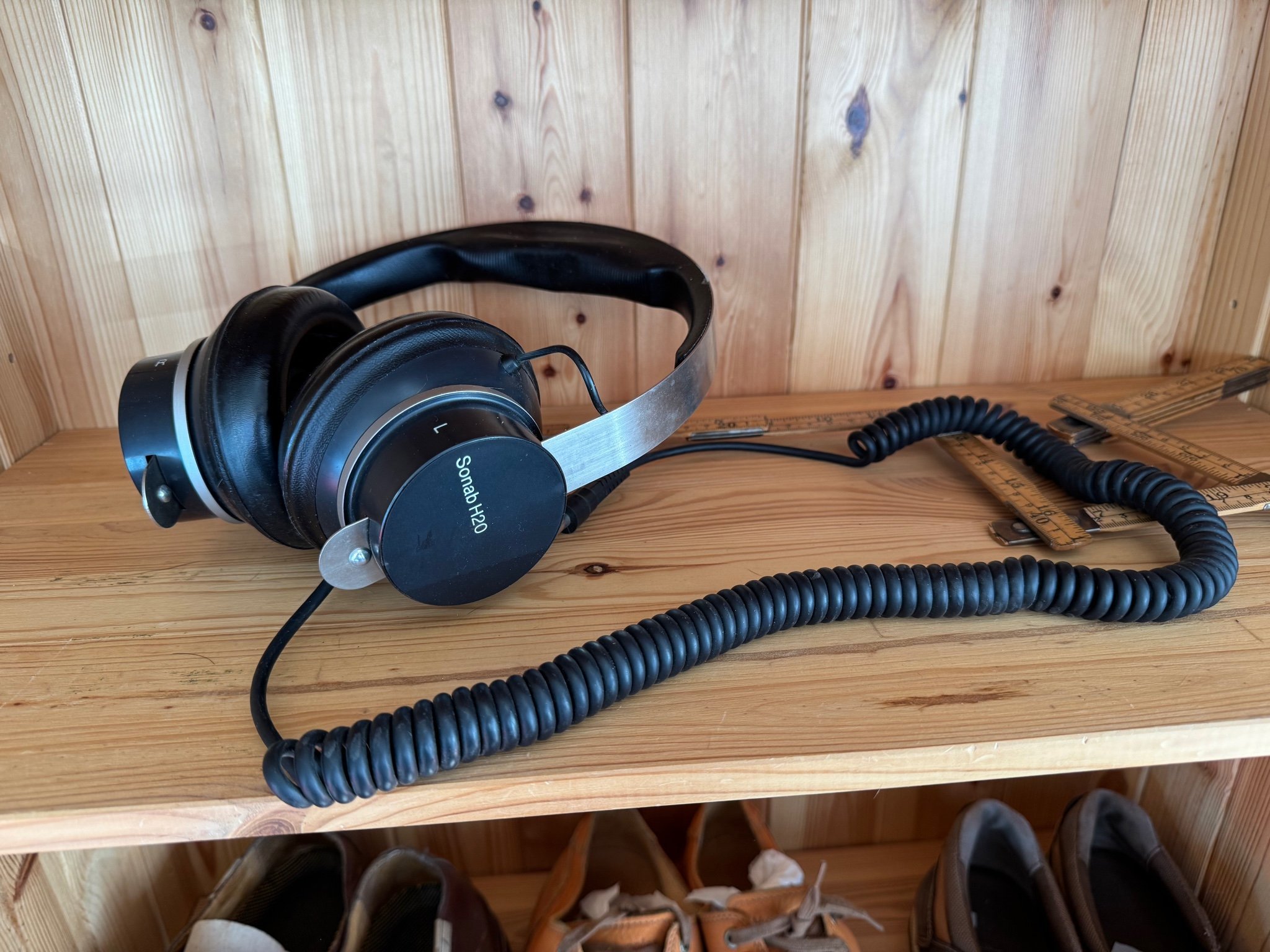 Sonab H20 Hörlurar | Köp på Tradera (693938107)