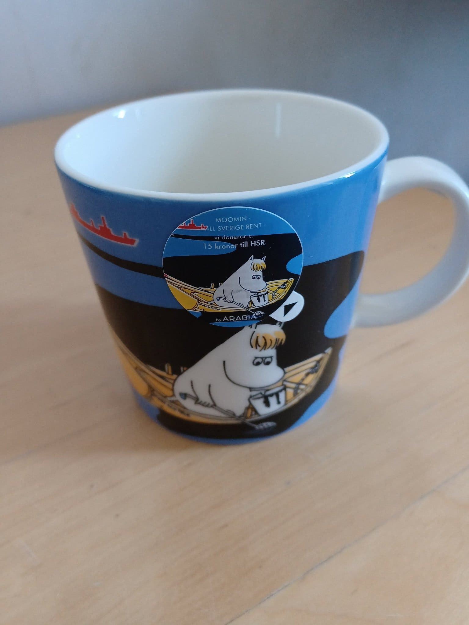 Se produkter som liknar Arabia Mumin Mugg 2016 på Tradera (694352712)