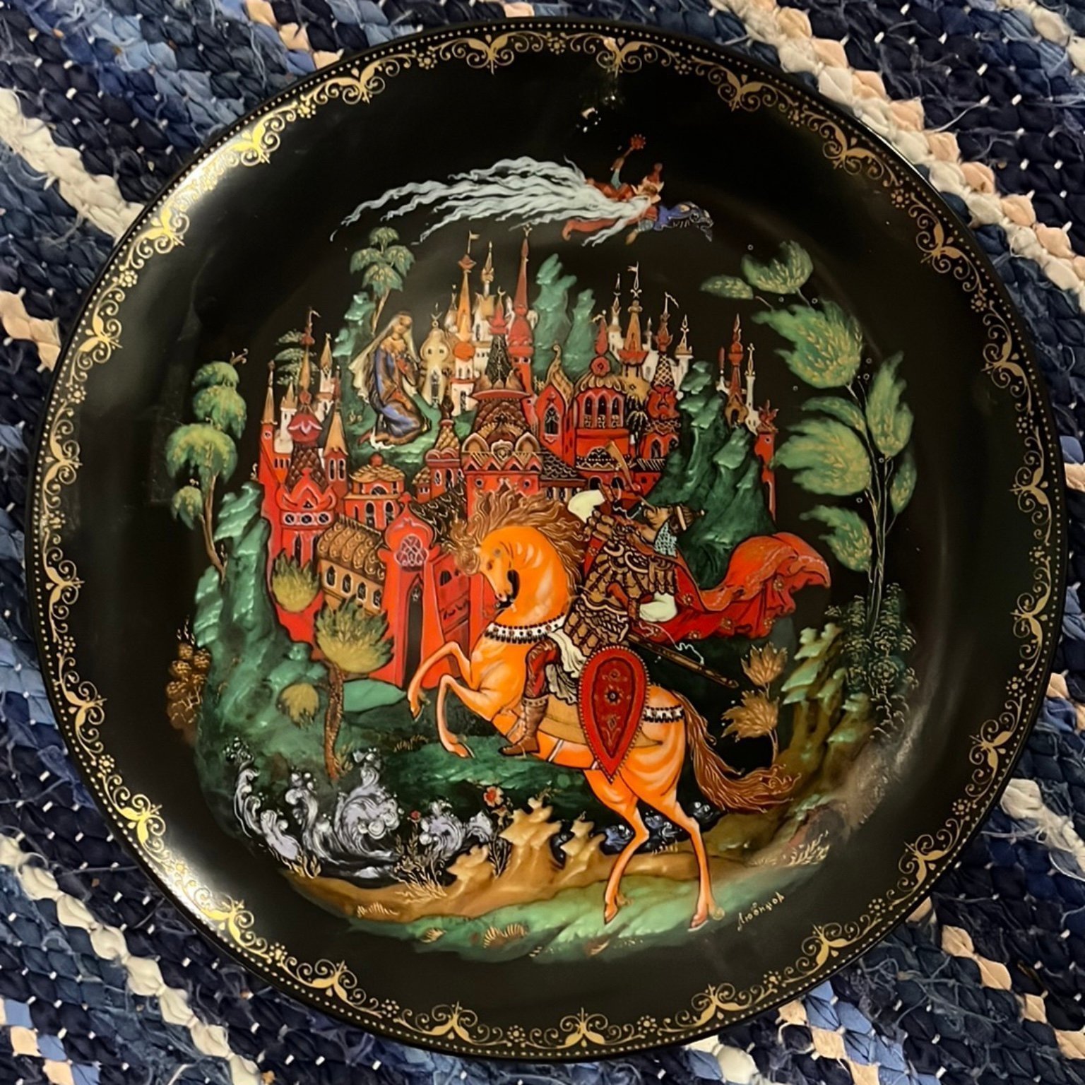 Paleh rysk handmålad samlartallrik signerad Lub.. | Köp på Tradera ...