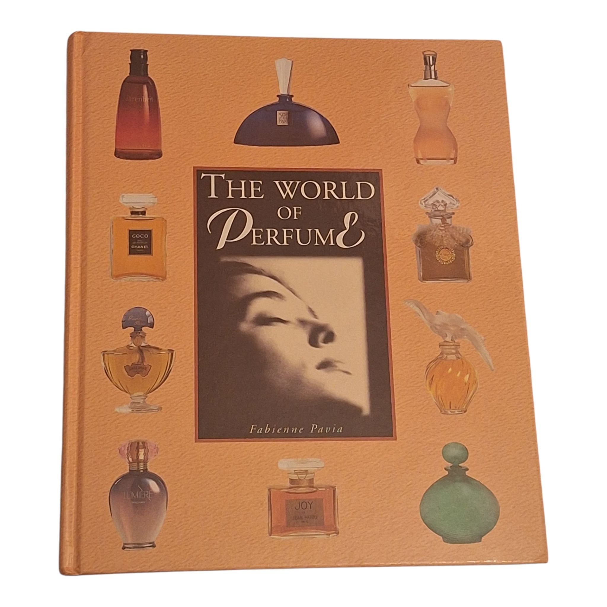The World of Perfume av Fabienne Pavia, bok om .. | Köp på Tradera ...