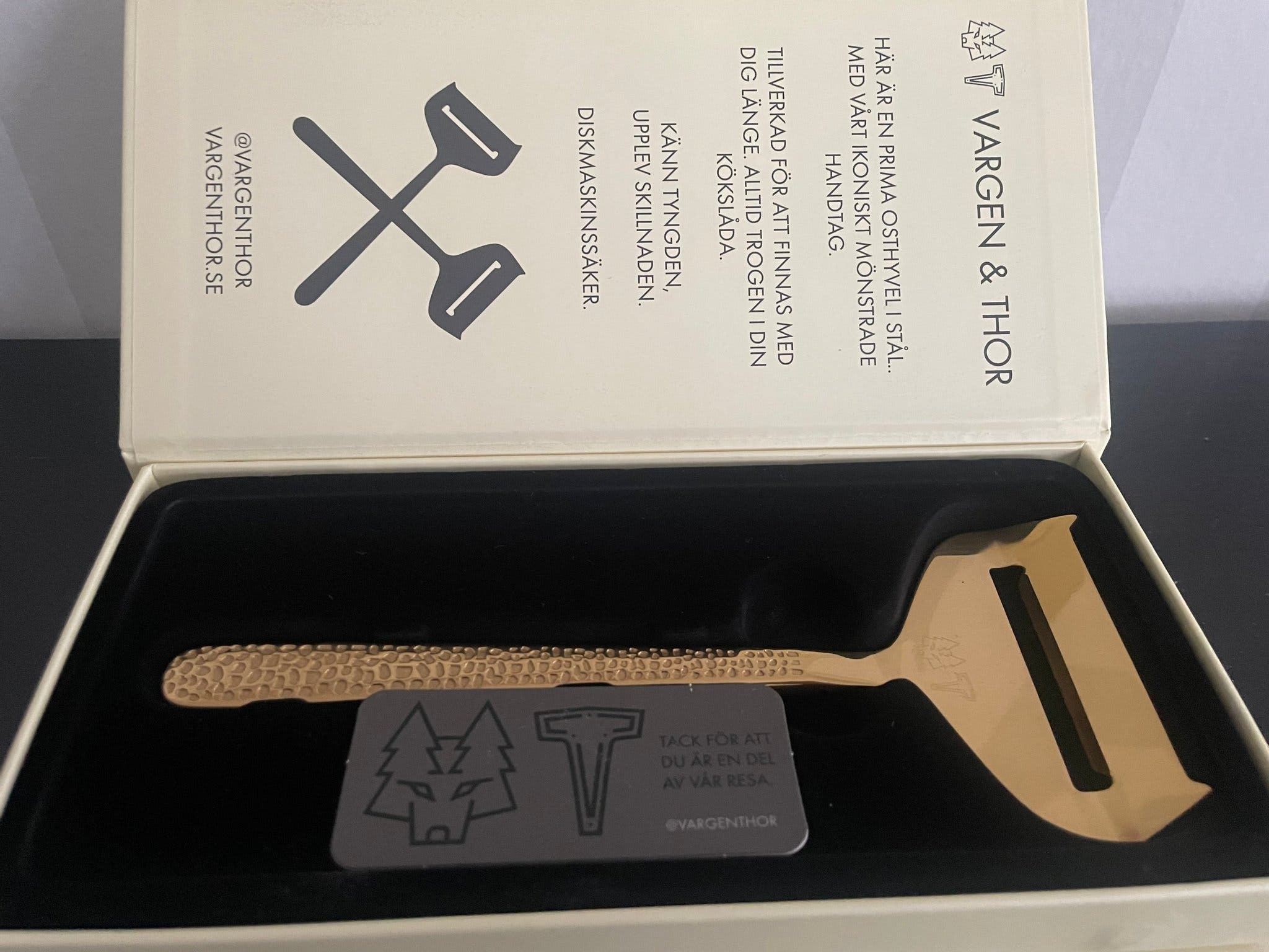 Se produkter som liknar Vargen & Thor Osthyvel Mässin.. på Tradera ...
