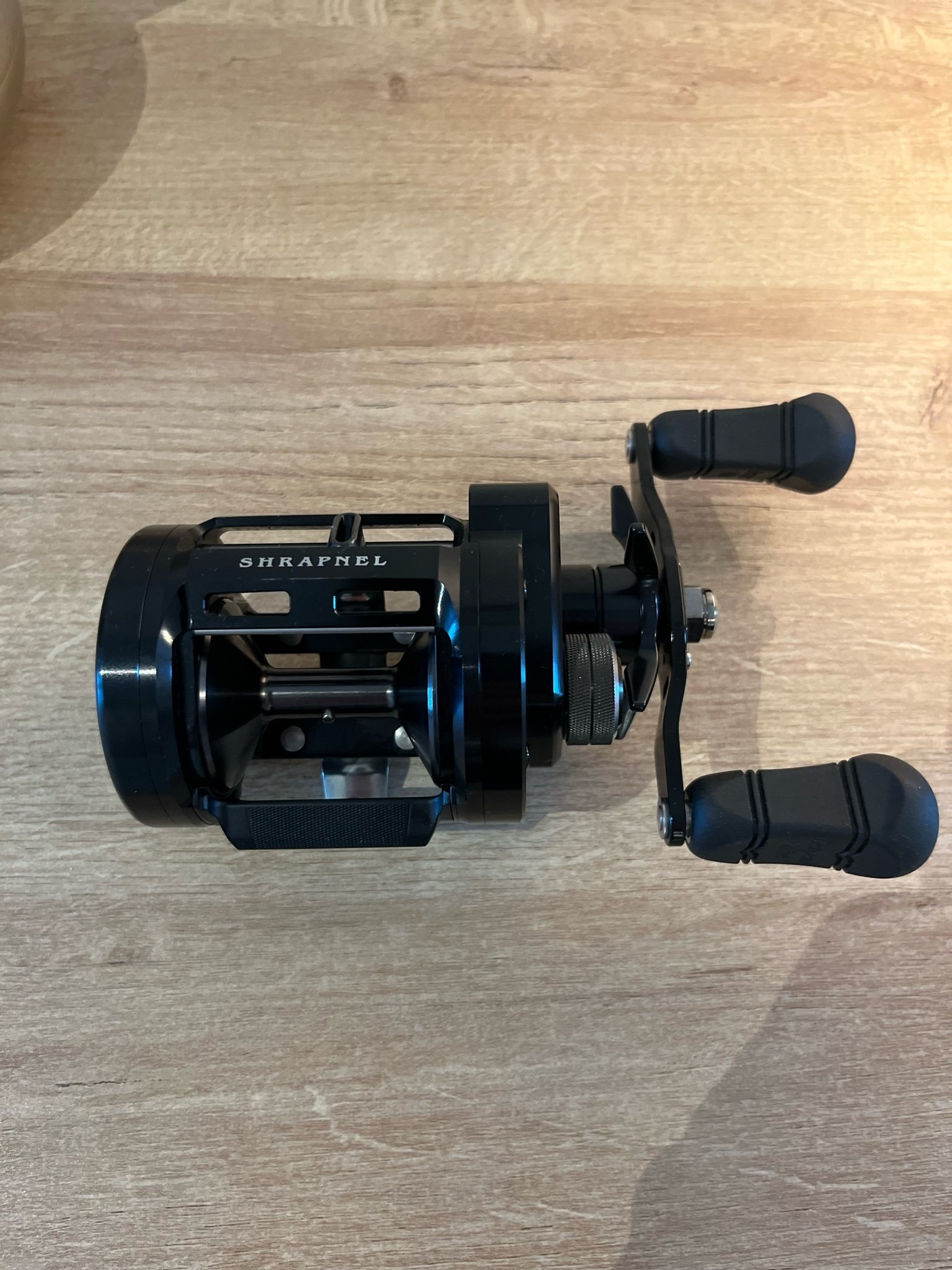 Daiwa Ryoga Shrapnel C3000HL (Högervev) | Köp på Tradera (733783581)