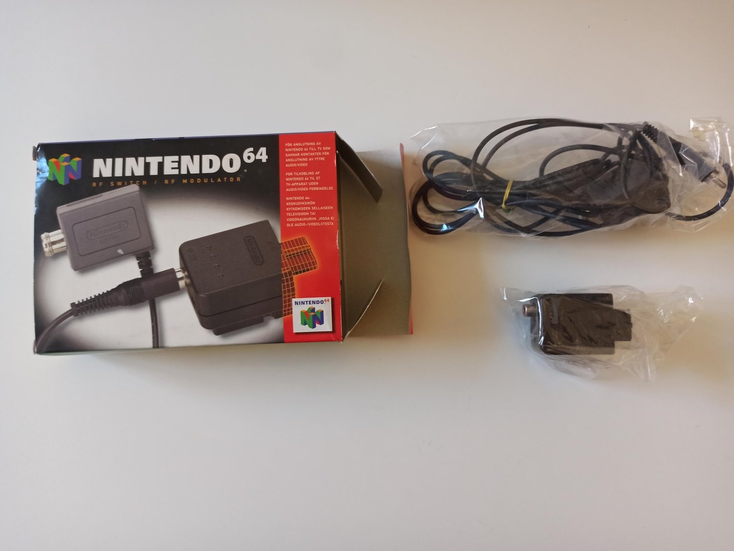 Nintendo 64 RF Switch M.. | Köp från Spelerill-Widdex_G på Tradera ...
