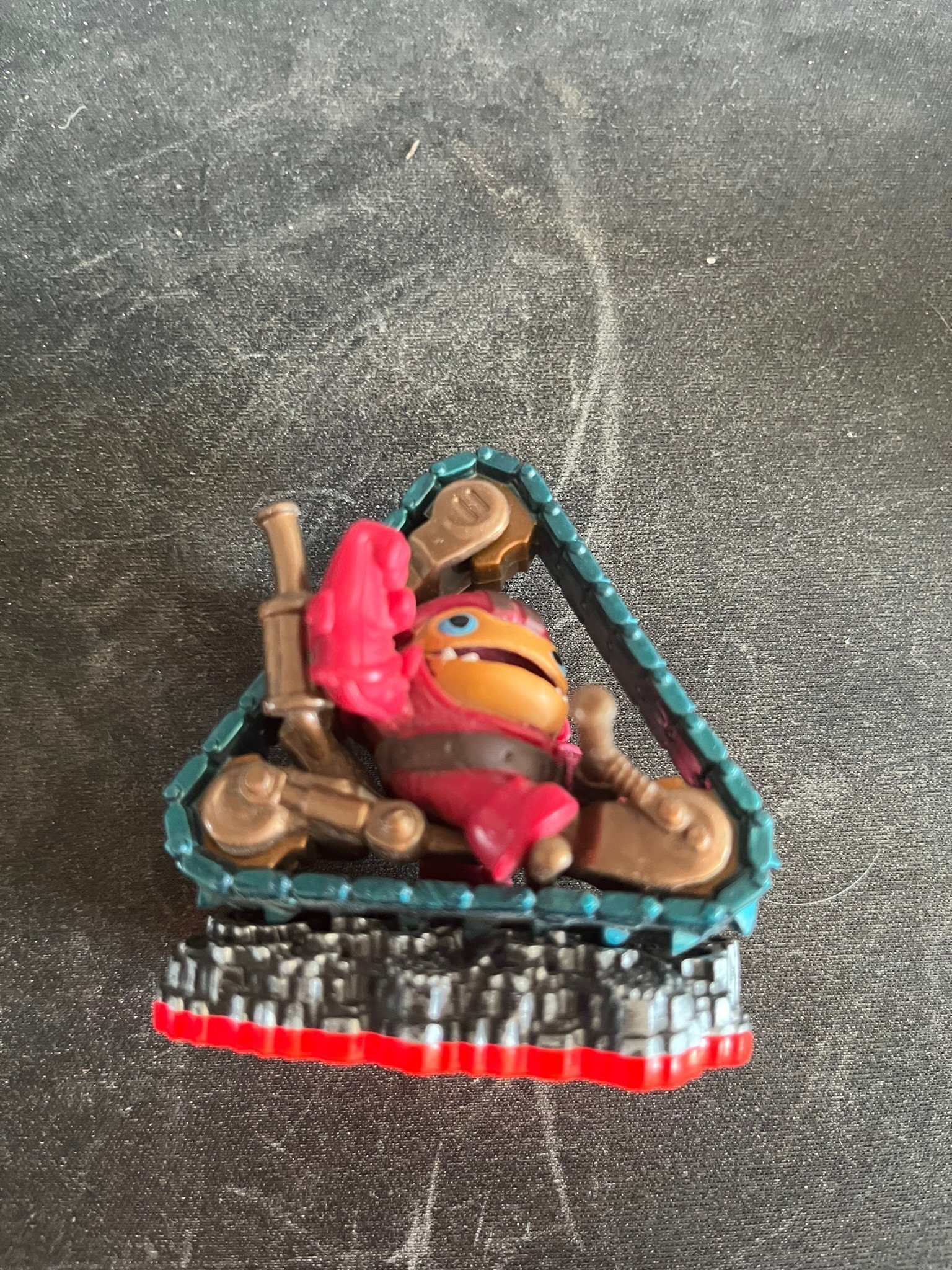 Se produkter som liknar Tread Head - Skylanders Trap .. på Tradera ...