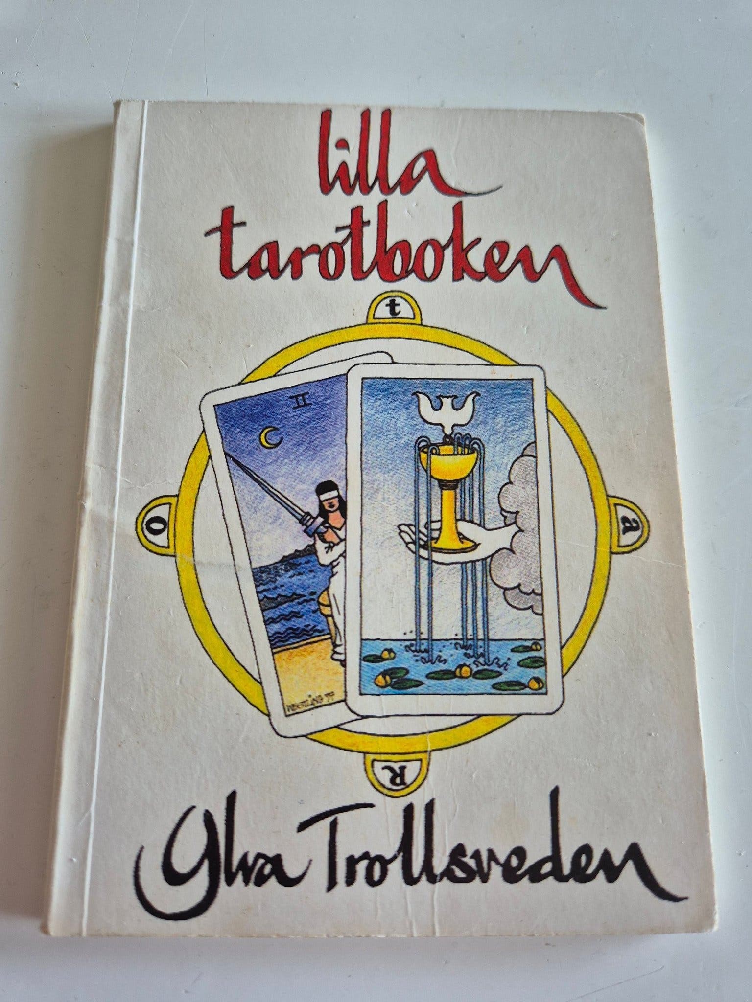 Ylva Trollsveden Lilla tarotboken Tarot | Köp på Tradera (737083833)