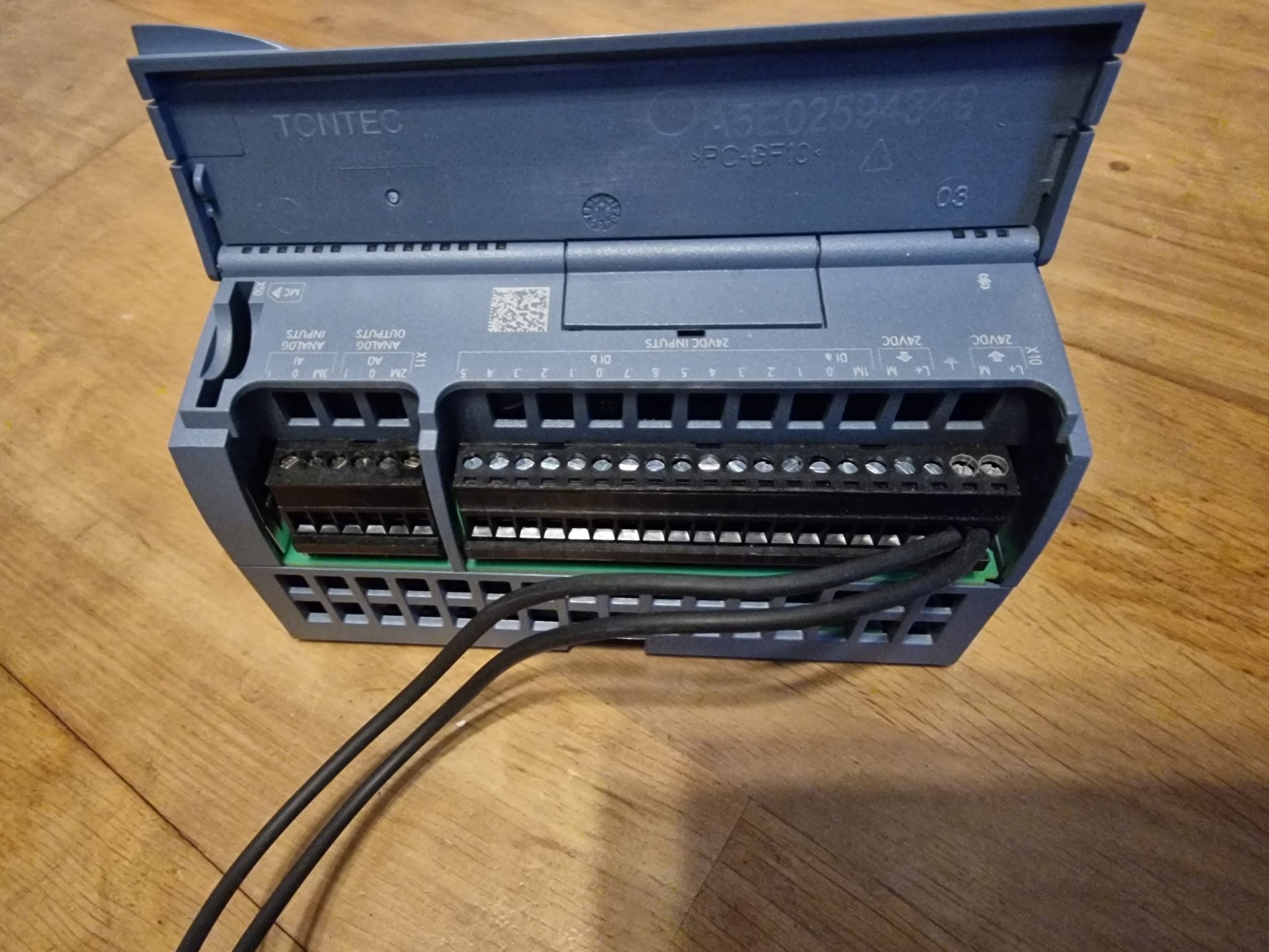 Siemens Simatic S7-1200 CPU PLC 1215C 6ES7 215-.. | Köp på Tradera ...