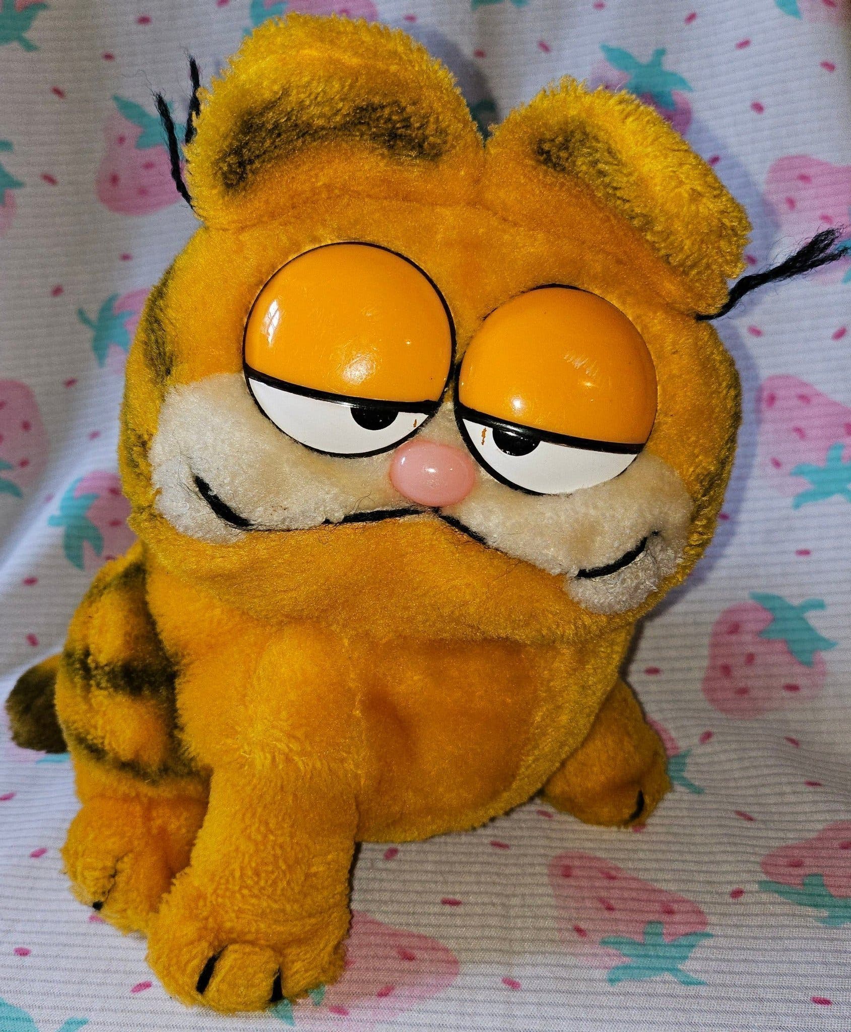 Garfield Katten Gustaf gosedjur retro vintage | Köp på Tradera (720848389)