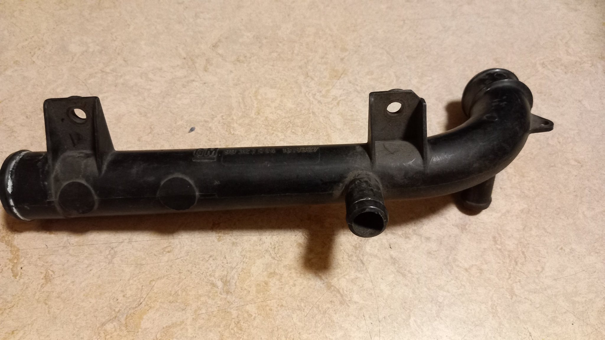 Se produkter som liknar Plaströr kylare Opel Kadett E.. på Tradera ...