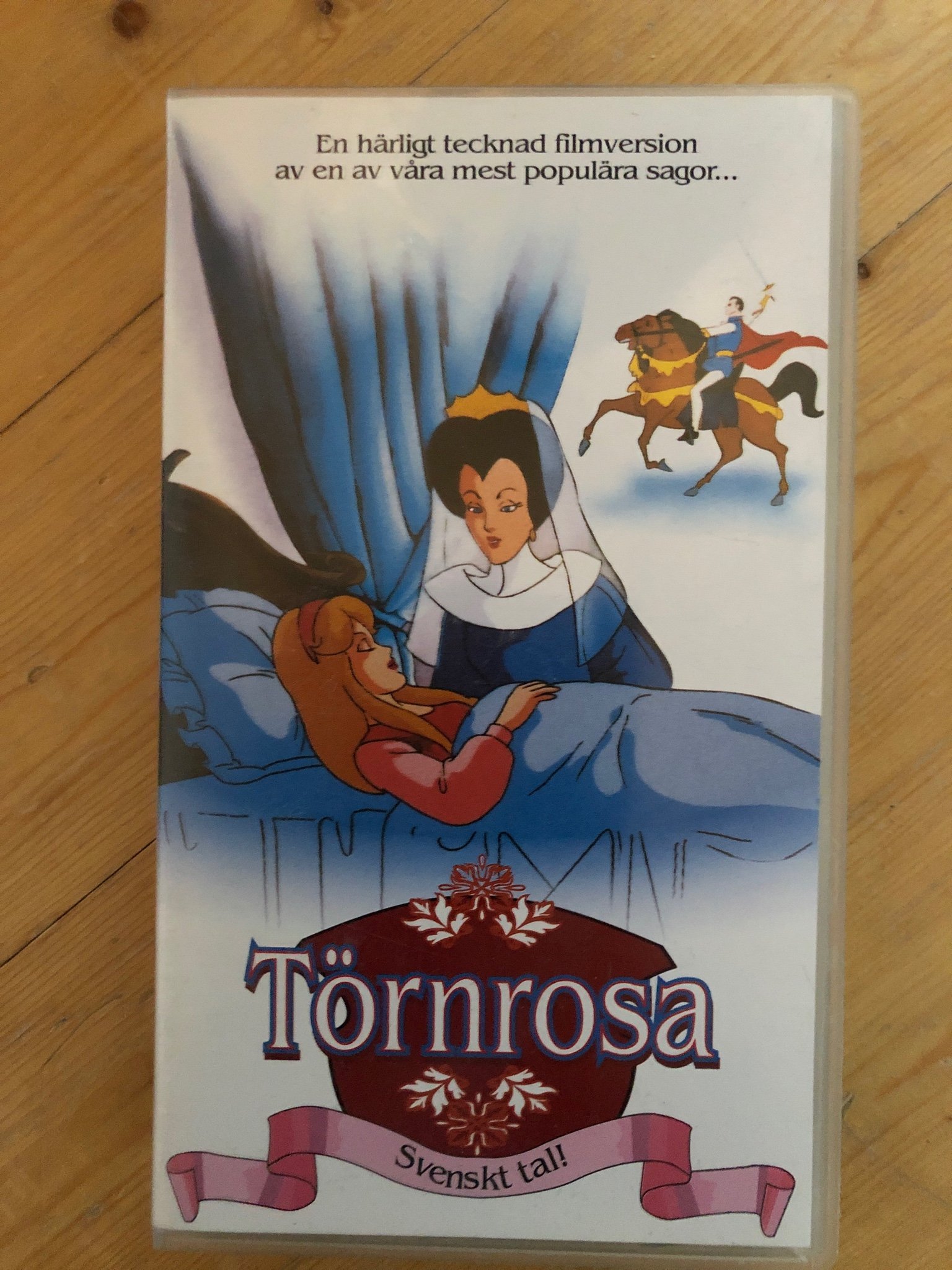 Se produkter som liknar VHS Film Törnrosa på Tradera (625235300)