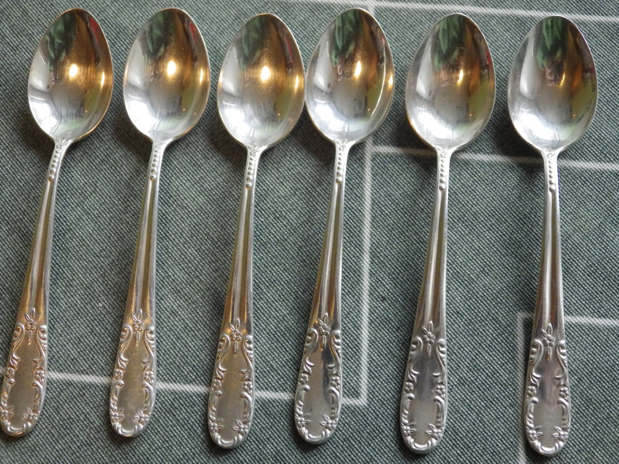 6 Teskedar/Moccaskedar i Nysilver, 1930-40-tal... | Köp på Tradera ...