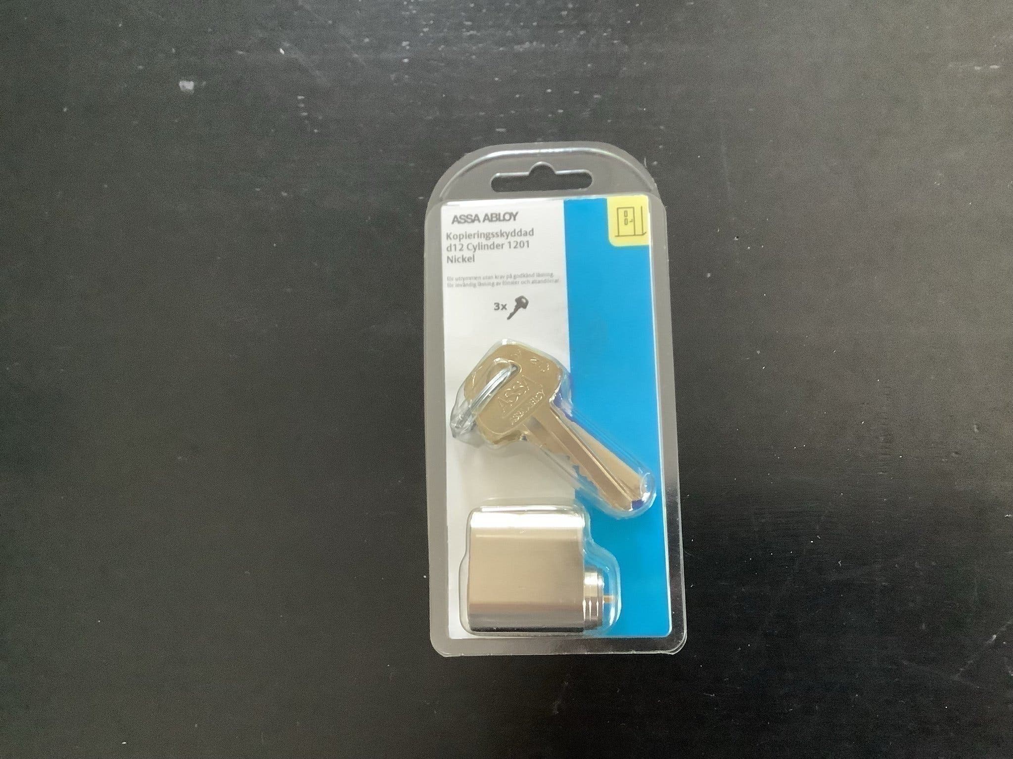 Se produkter som liknar ASSA ABLOY 1201 Cylinder/Kopi.. på Tradera ...