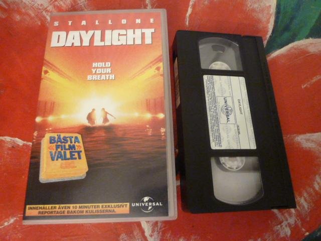 DAYLIGHT, VHS, FILM, ACTION, .. | Köp från keepeer14488 på Tradera ...