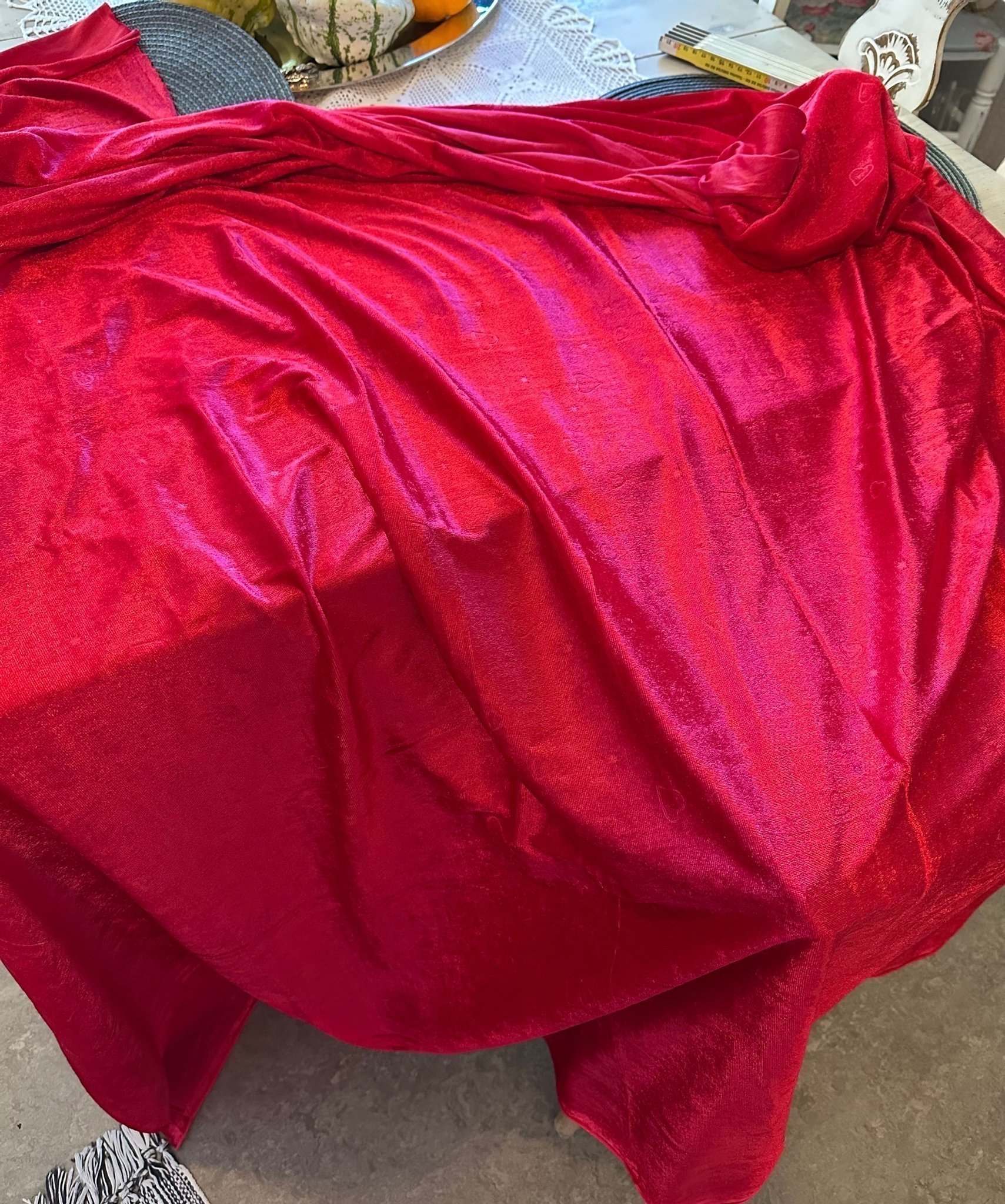 Se produkter som liknar Sammet, streckigt sammets tyg.. på Tradera ...