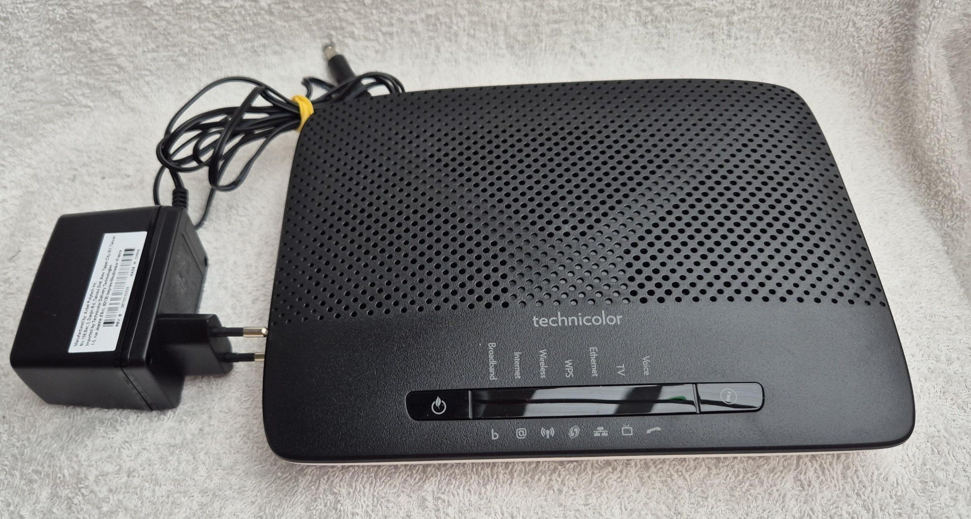 Technicolor TG799TSvn v2 Router | Köp på Tradera (708072465)