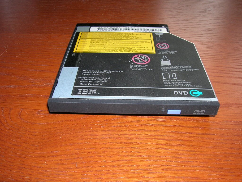 DVD drive IBM ThinkPad 600 /E/X 05.. | Köp från Goodies på Tradera ...